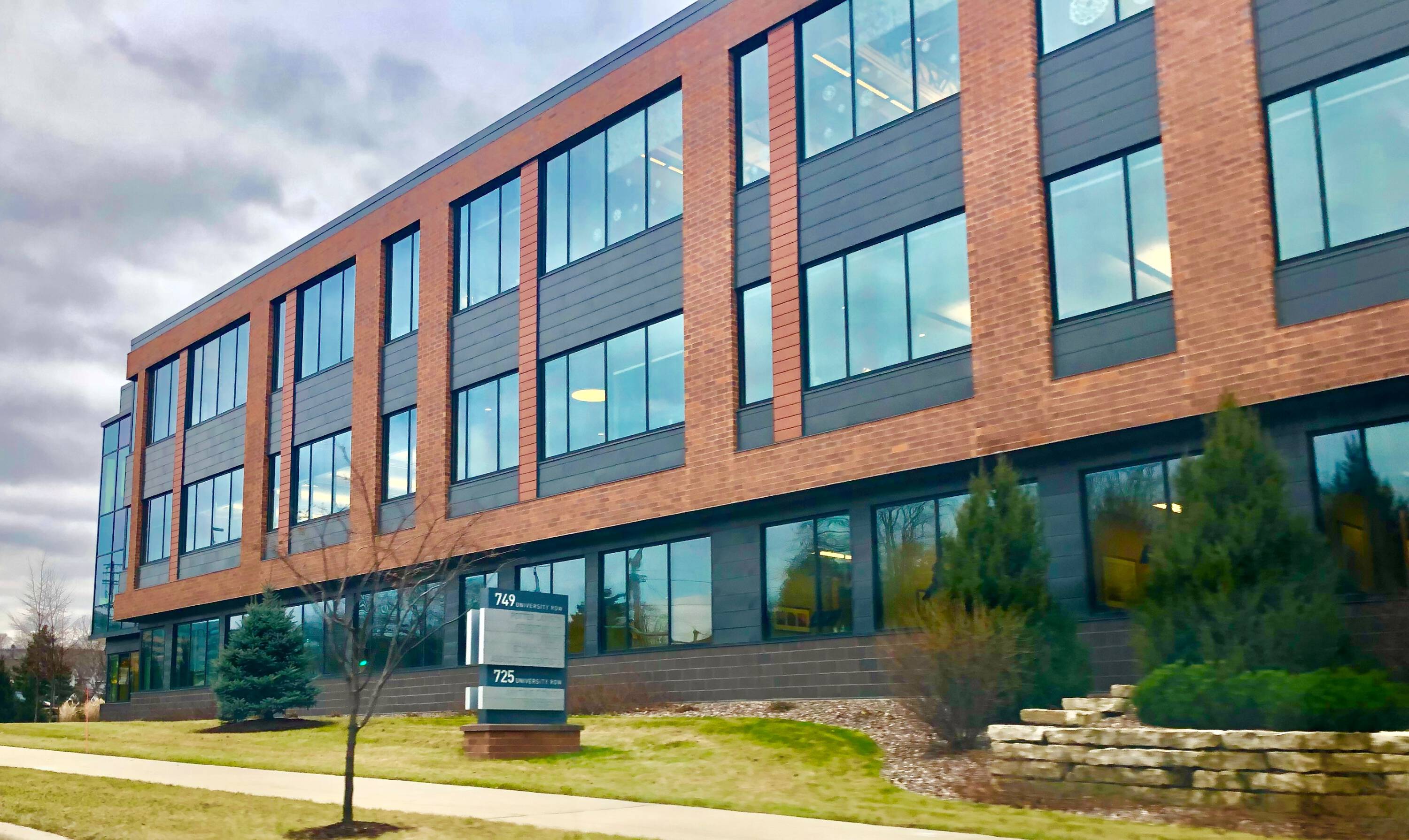 749 University Row, Madison, WI 53705 | Crexi.com