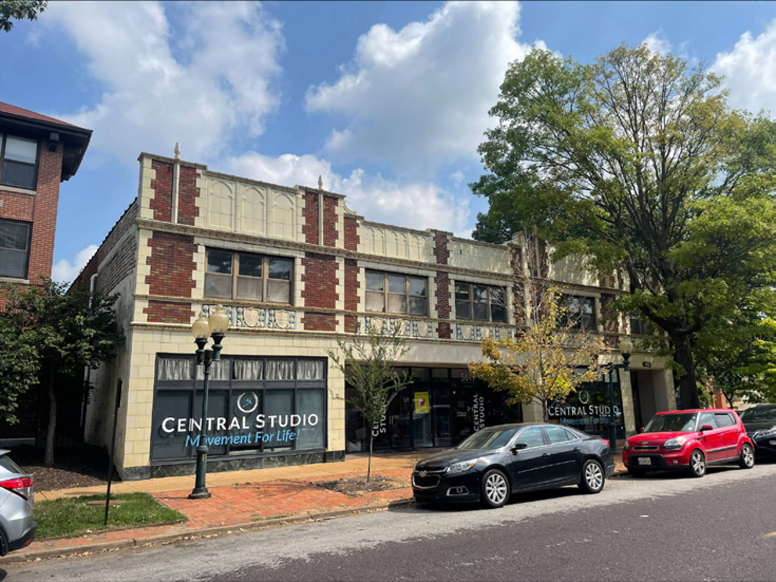 5615 Pershing Ave, St. Louis, MO 63112 | Crexi.com