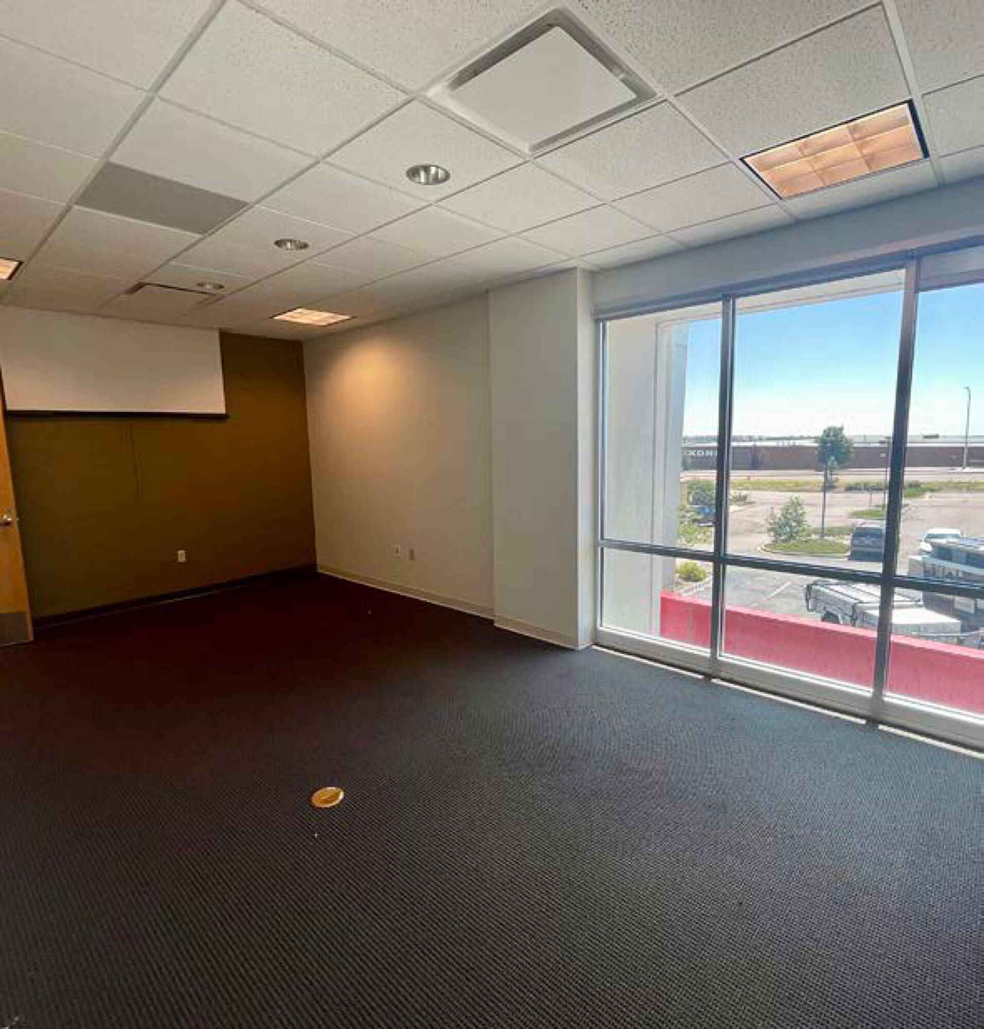 5706 S Carefree Cir, Colorado Springs, CO 80917 | Crexi.com