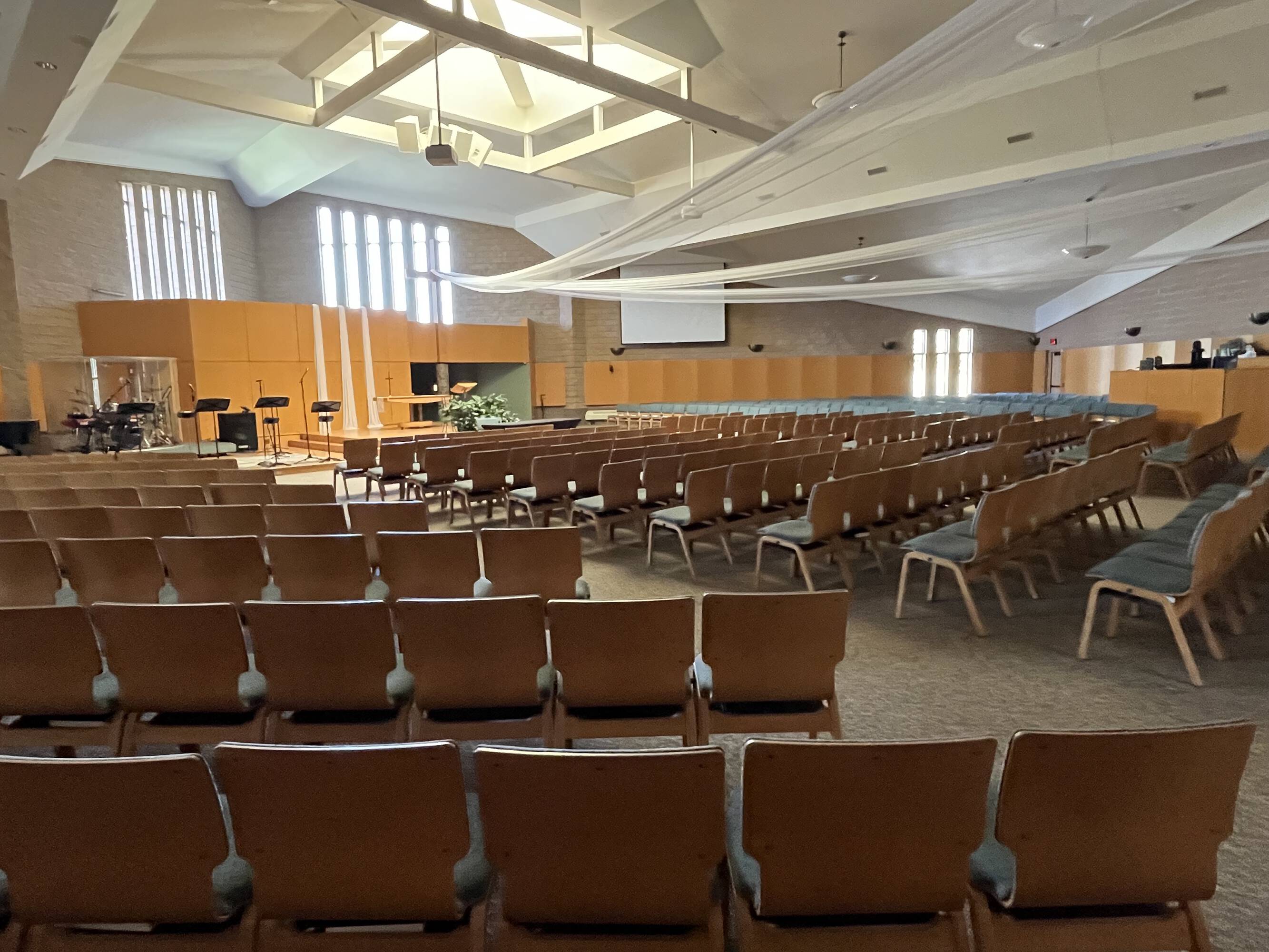 6595 Cascade Rd SE, Grand Rapids, MI 49546 | Crexi.com 6595 Cascade Rd SE, Grand Rapids, MI 49546 | Crexi.com
