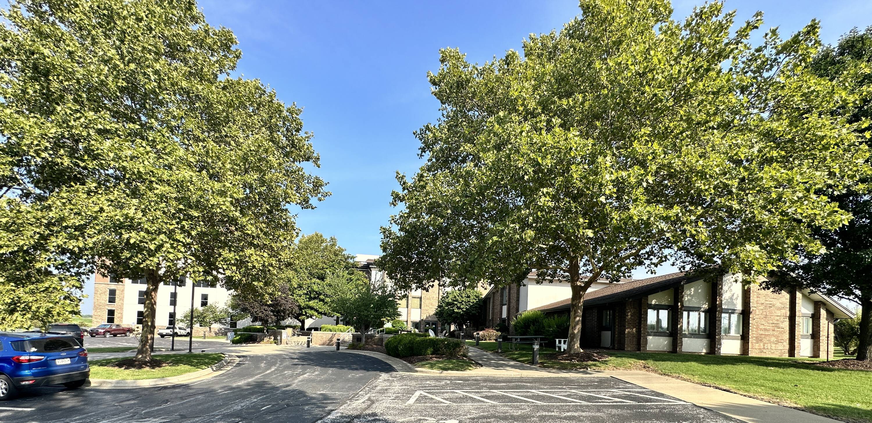 1959 E Kerr St, Springfield, MO 65803 | Crexi.com