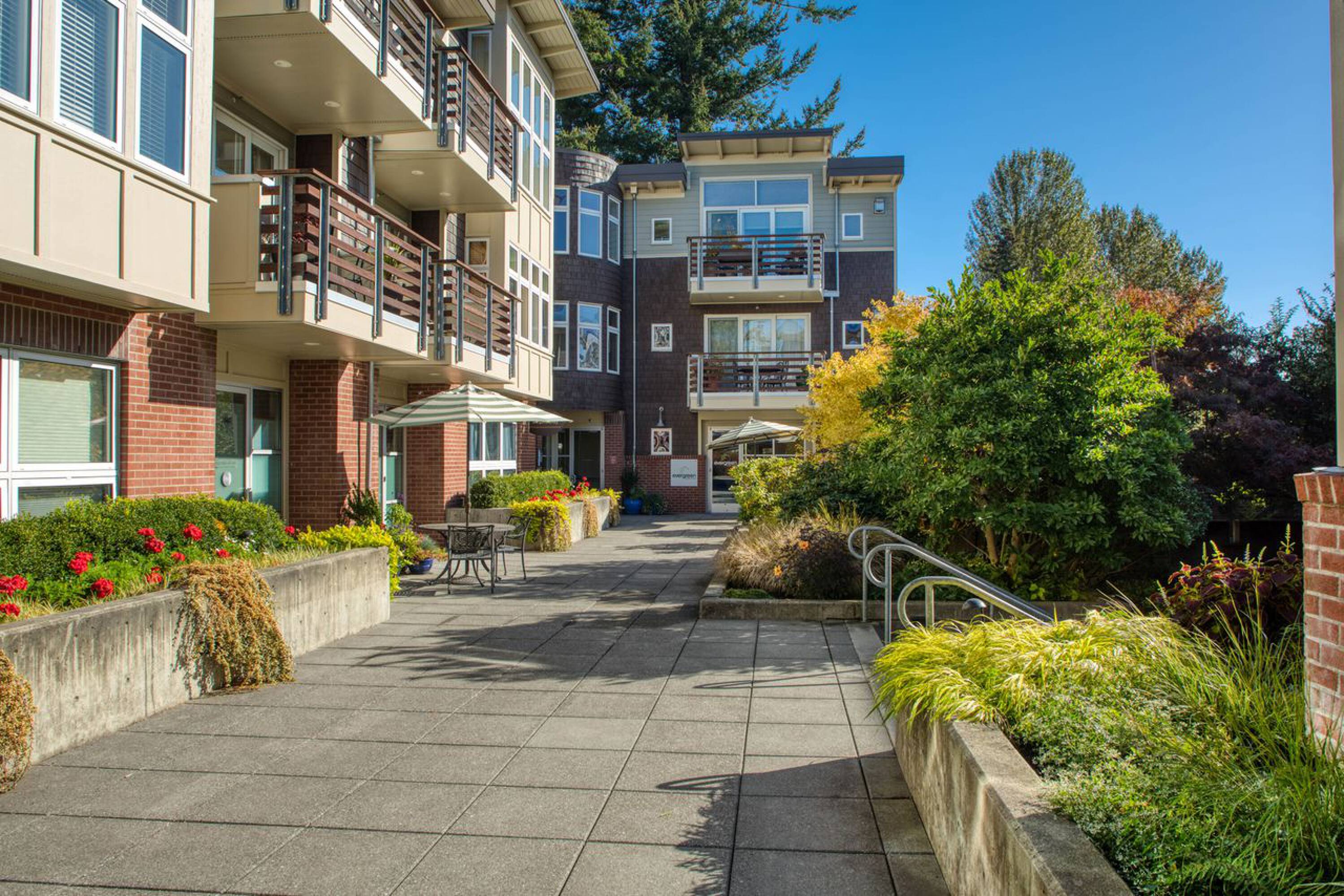 400 Winslow Way E, Bainbridge Island, WA 98110 | Crexi.com