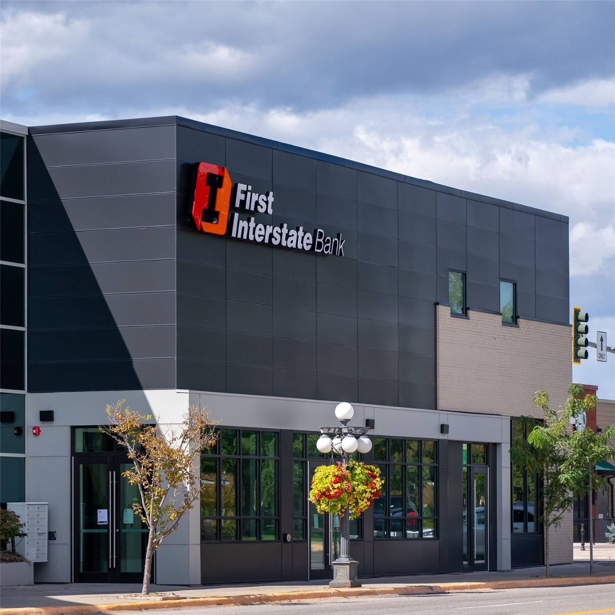 2 S MAIN ST Kalispell MT 59901-6414 APN: 07396607409010000 | Crexi.com