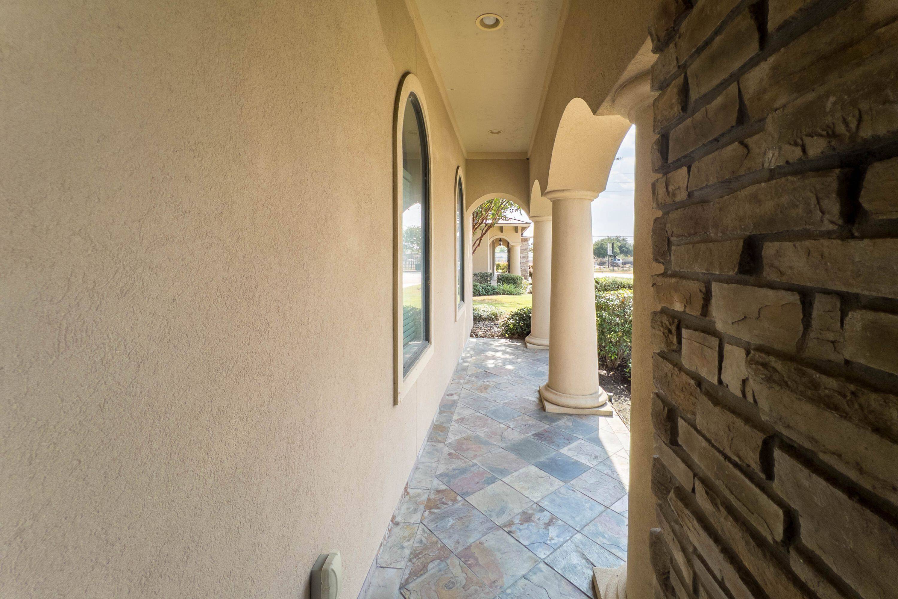 12512 Cutten Rd, Houston, TX 77066 | Crexi.com