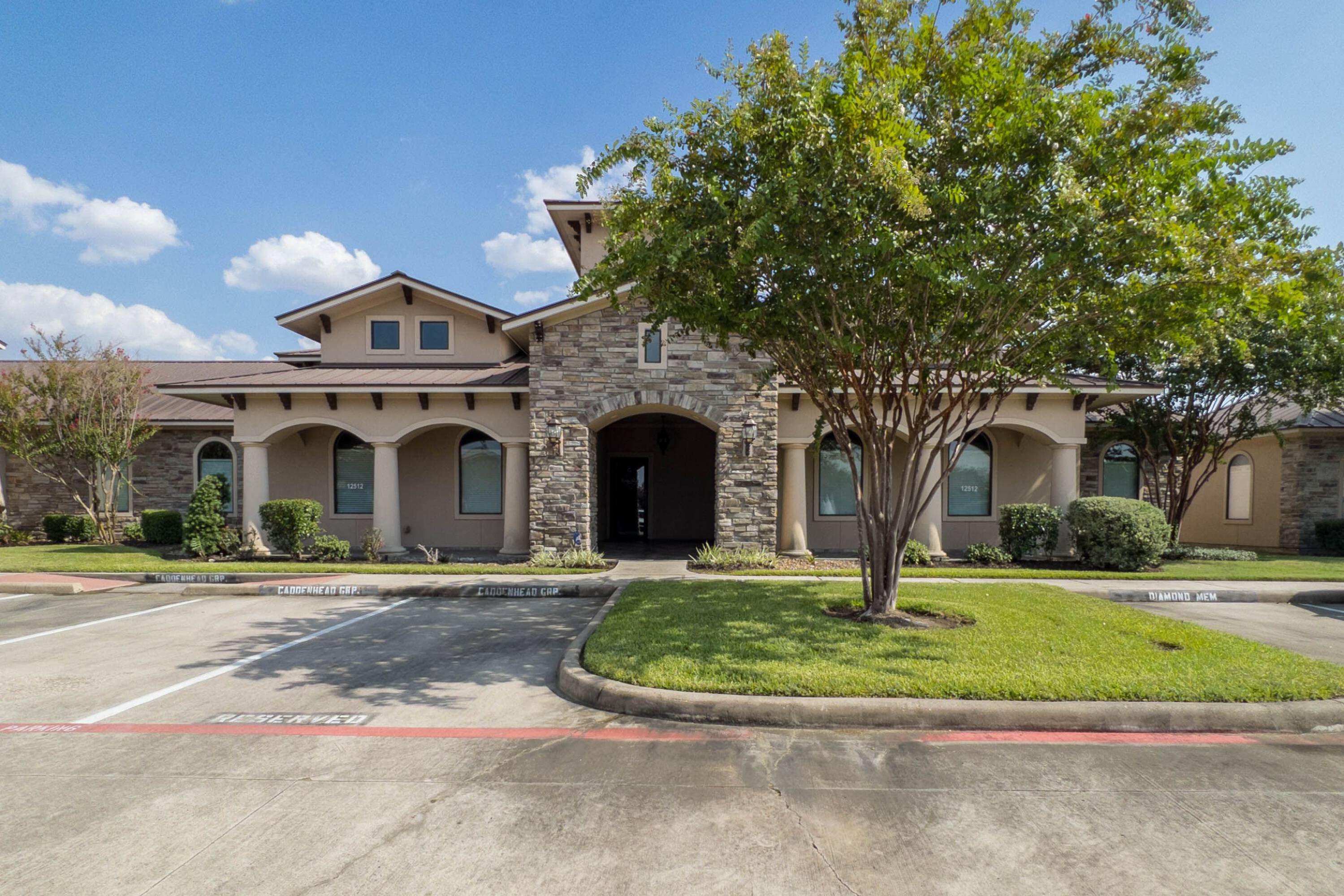 12512 Cutten Rd, Houston, TX 77066 | Crexi.com