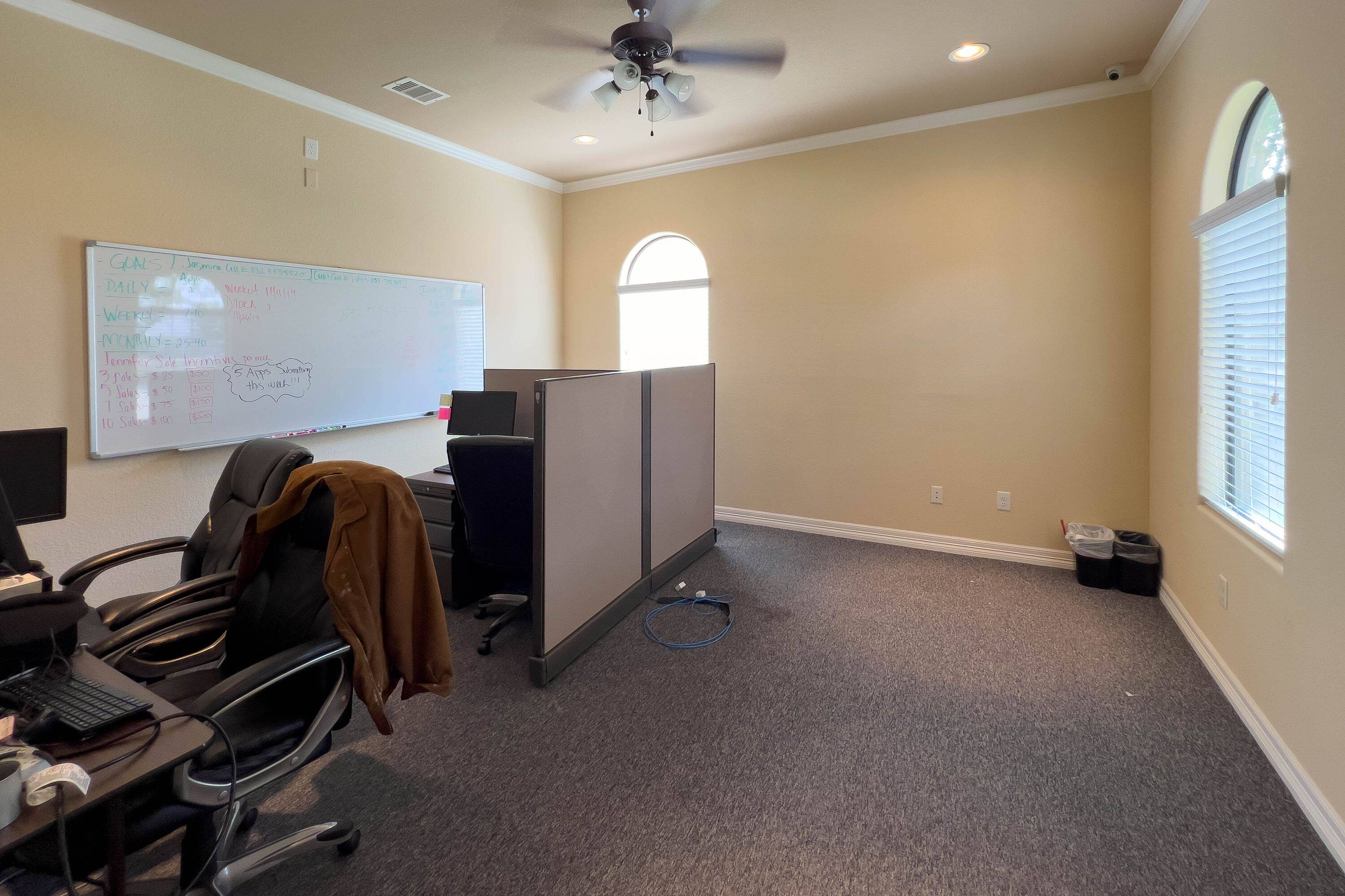 12512 Cutten Rd, Houston, TX 77066 | Crexi.com