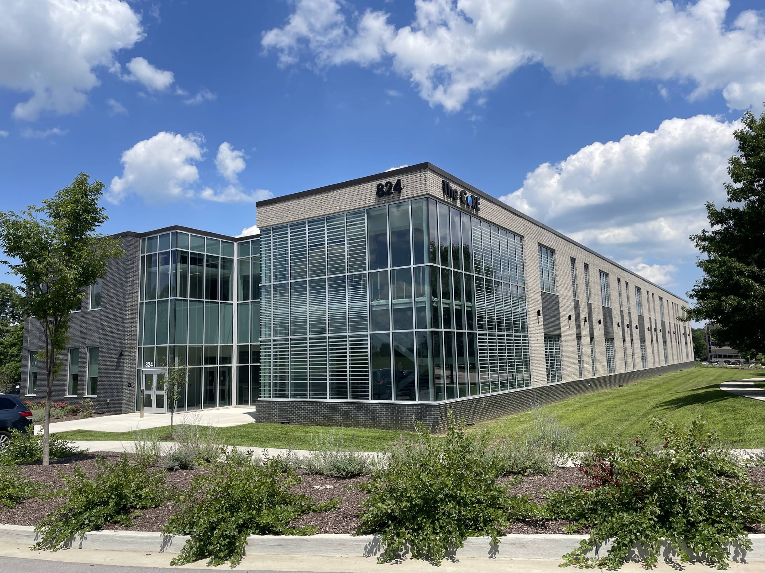 824 Bull Lea Run, Lexington, KY 40511 | Crexi.com