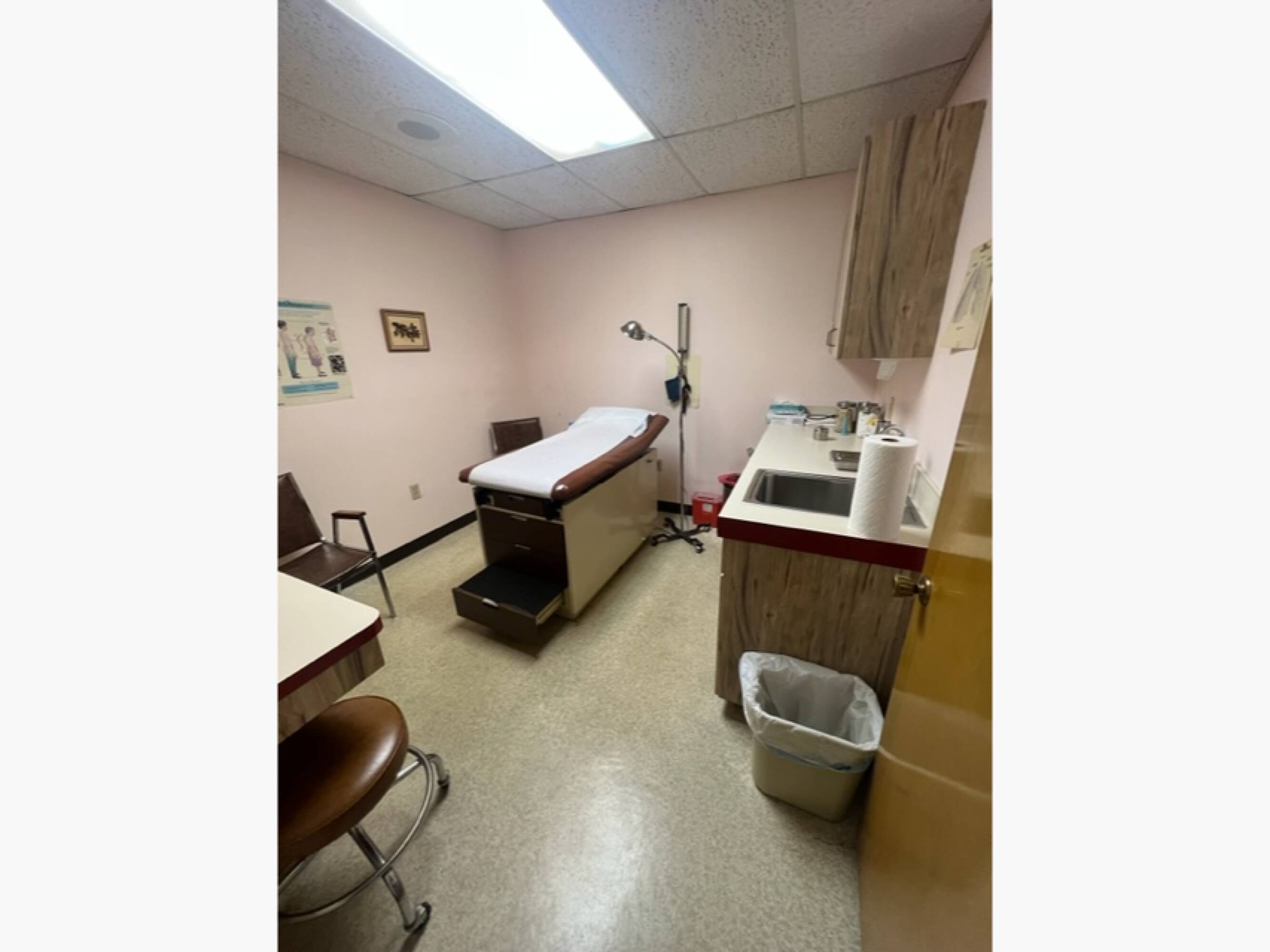 5433 Commercial Way, Spring Hill, FL 34607 | Crexi.com