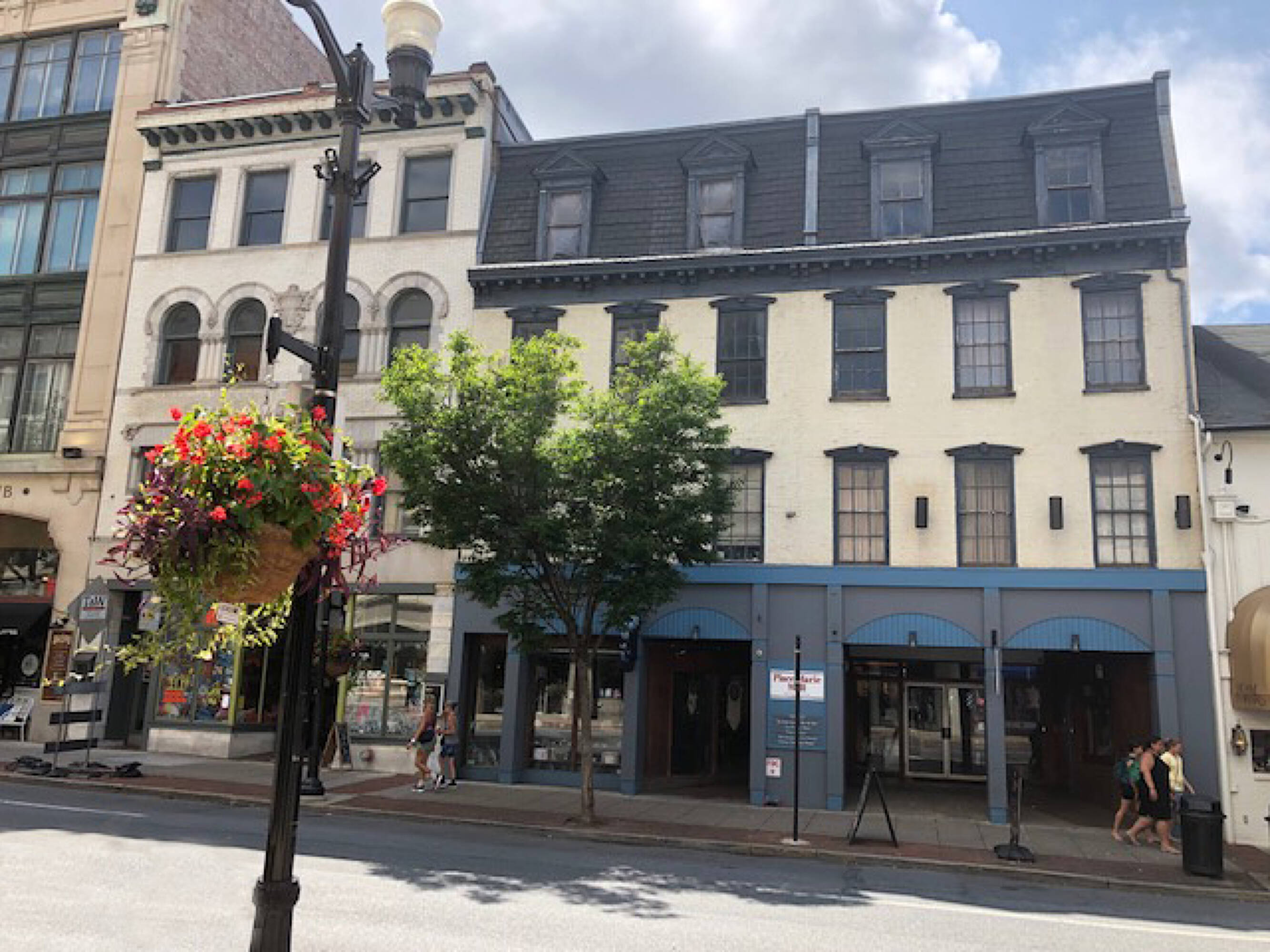 48 N QUEEN ST Lancaster PA 17603-3816 APN: 331-75308-0-0000 | Crexi.com