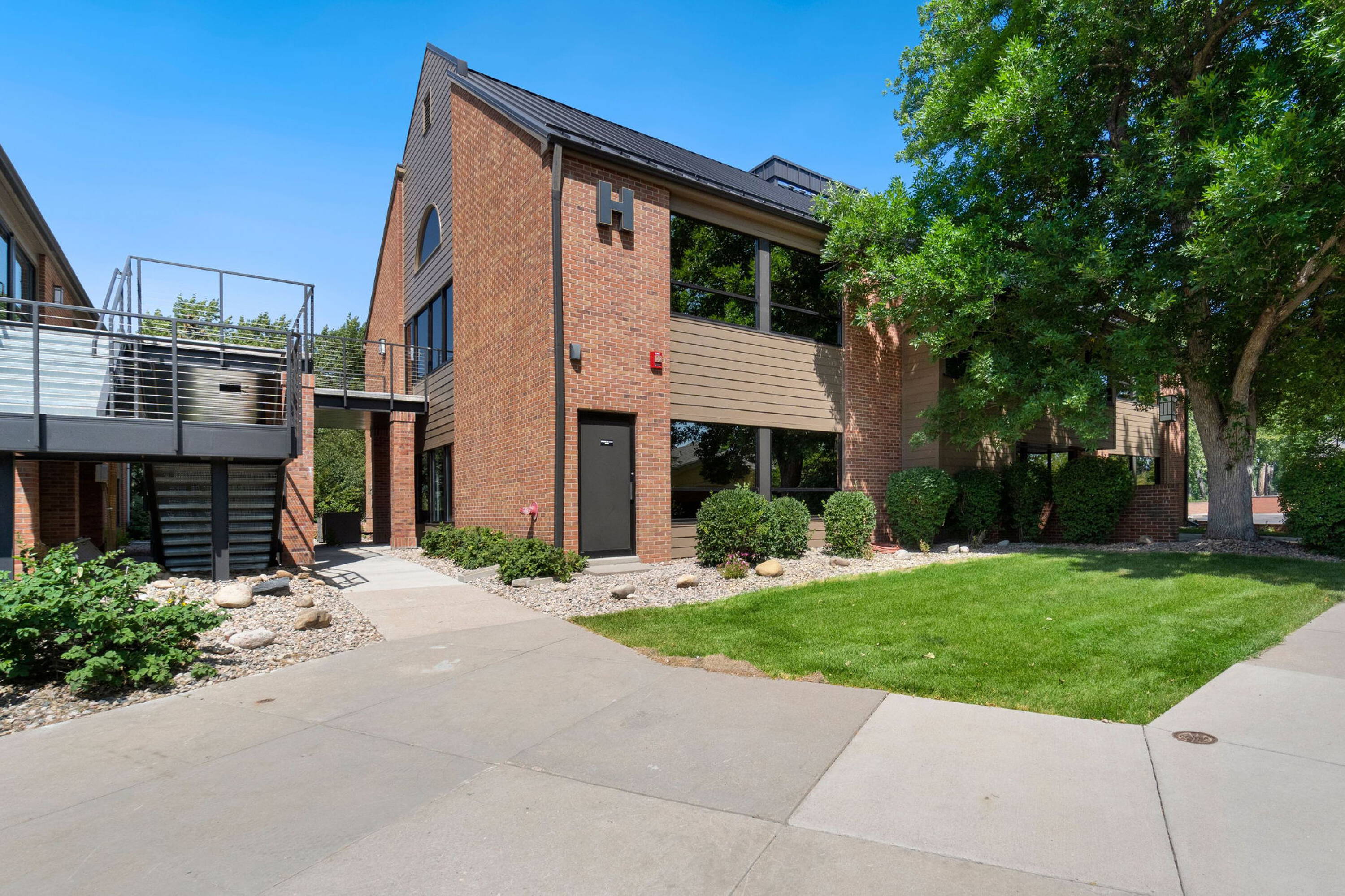 724 Whalers Way, Fort Collins, CO 80525 | Crexi.com