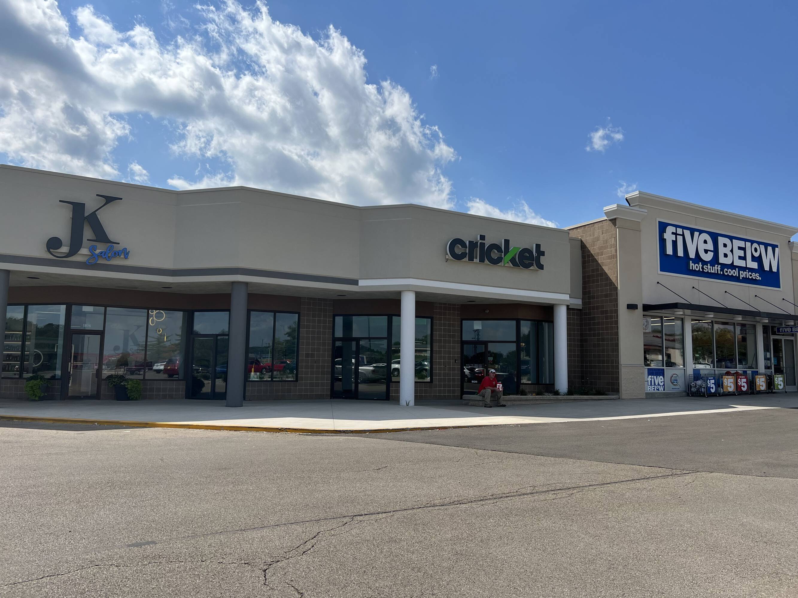 1810 S West Ave, Freeport, IL 61032 | Crexi.com