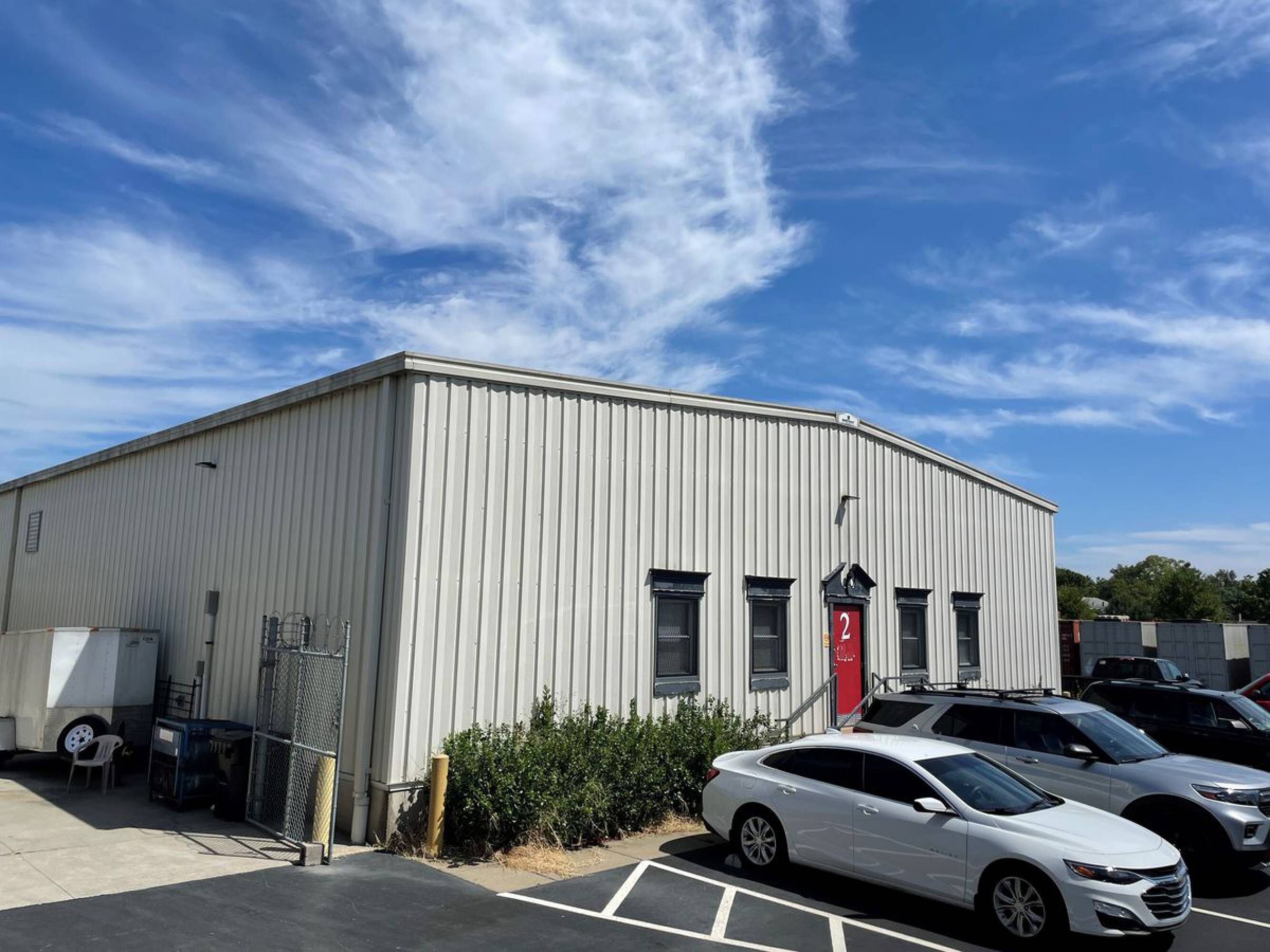 935 W OAK ST Louisville KY 40203-3131 APN: 037L00050000 | Crexi.com