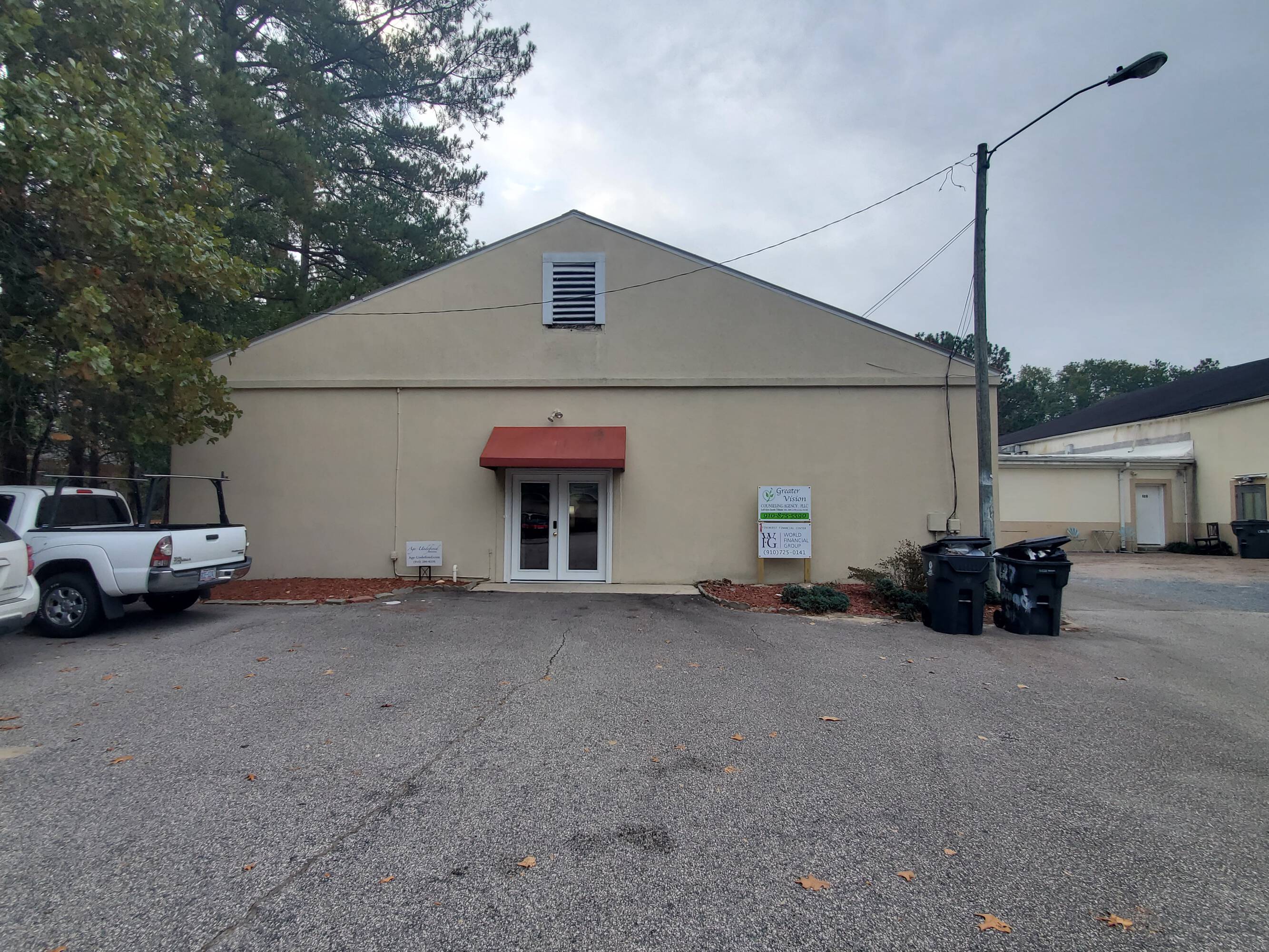 650 SW Broad St, Southern Pines, NC 28387 | Crexi.com