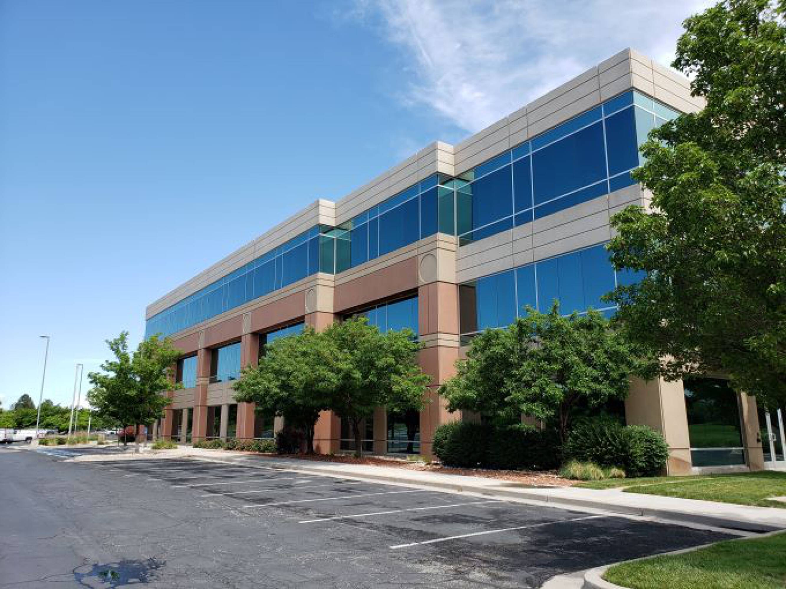 2525 Lake Park Blvd, West Valley City, UT 84120 | Crexi.com