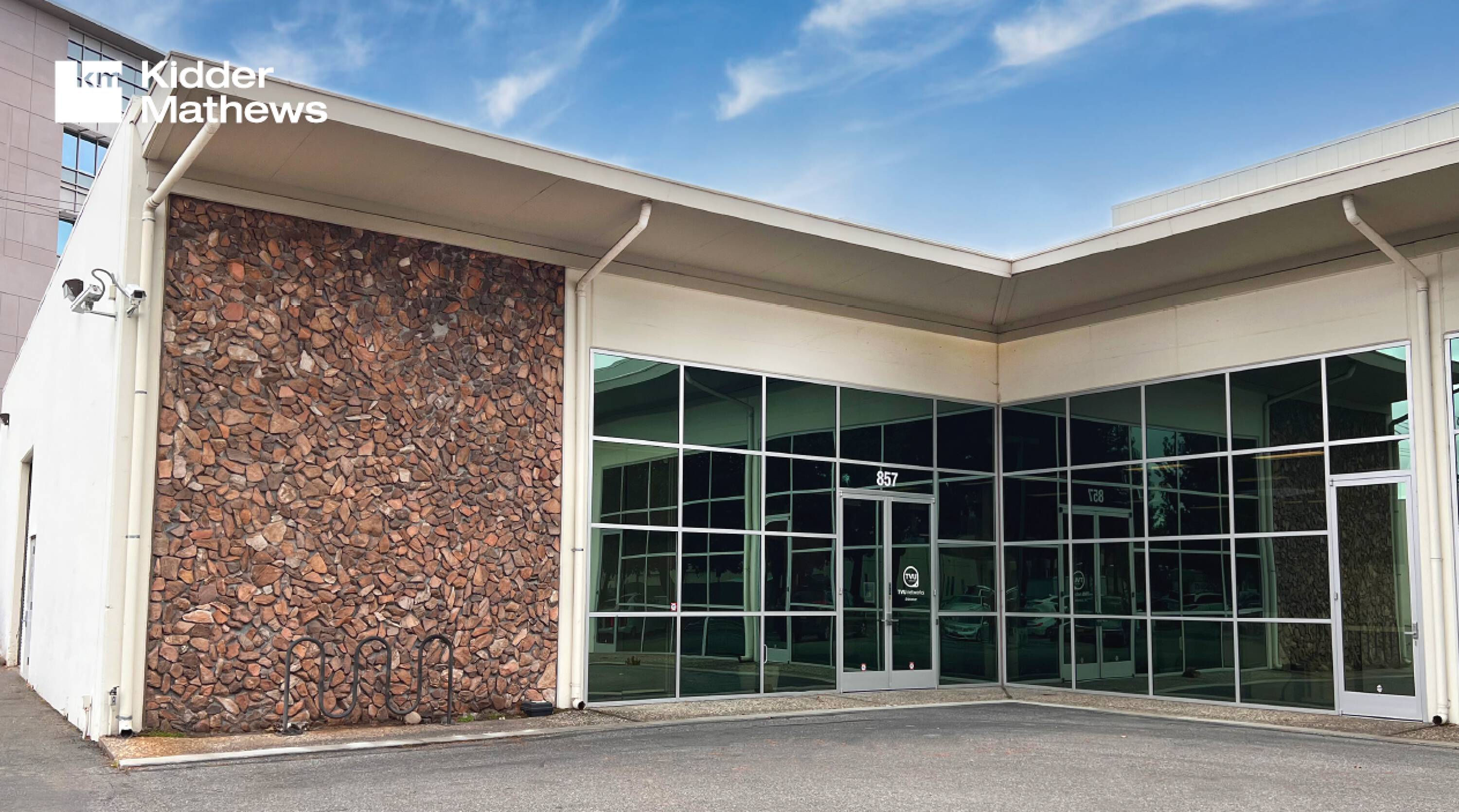 855 MAUDE AVE Mountain View CA 94043-4021 APN: 160-59-003 | Crexi.com