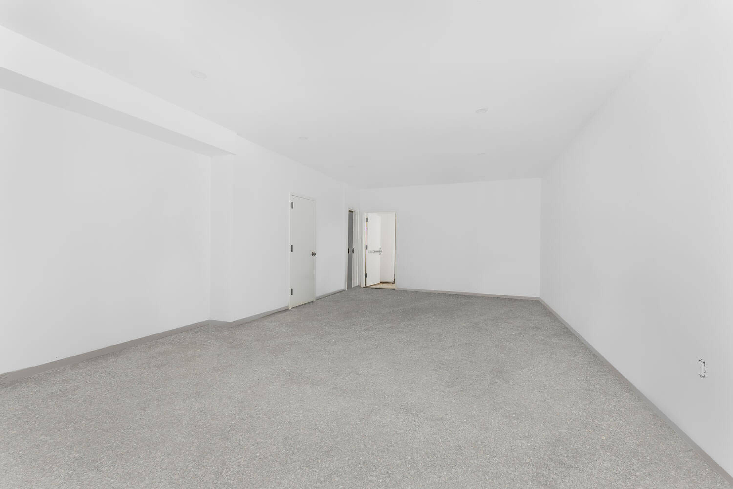 1406 White Plains Rd, The Bronx, NY 10462 | Crexi.com