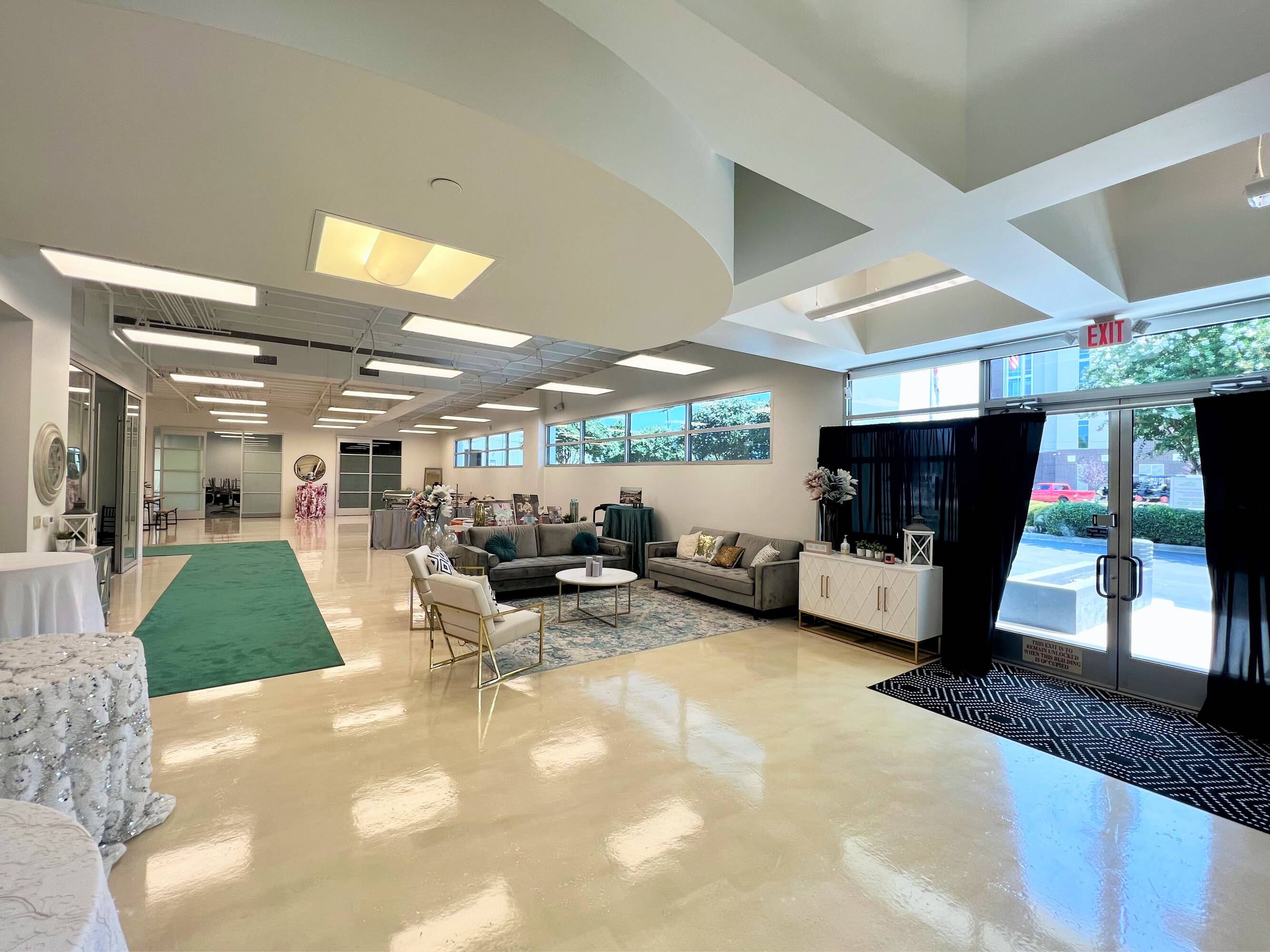 1401 FREEDOM DR Charlotte NC 28208-5255 APN: 067-014-06 | Crexi.com