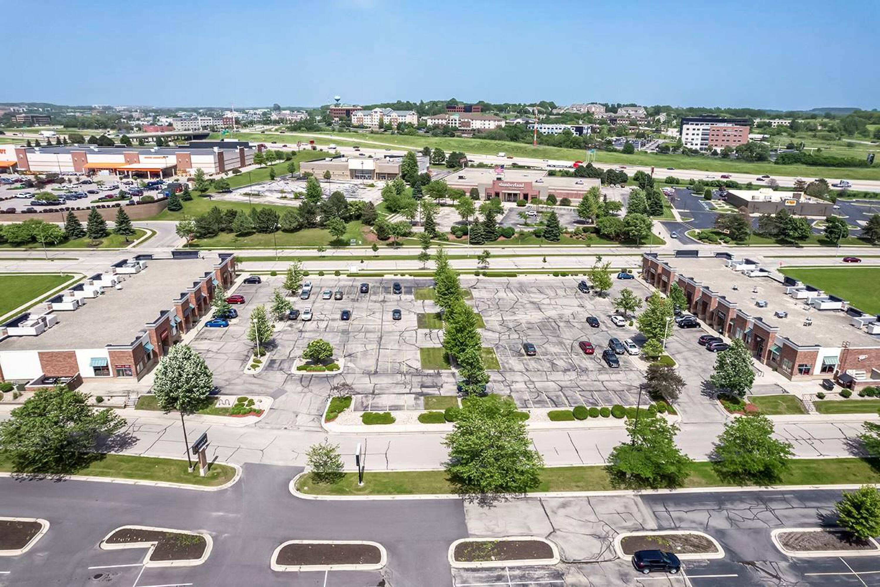 2358 E Springs Dr, Madison, WI 53704 | Crexi.com