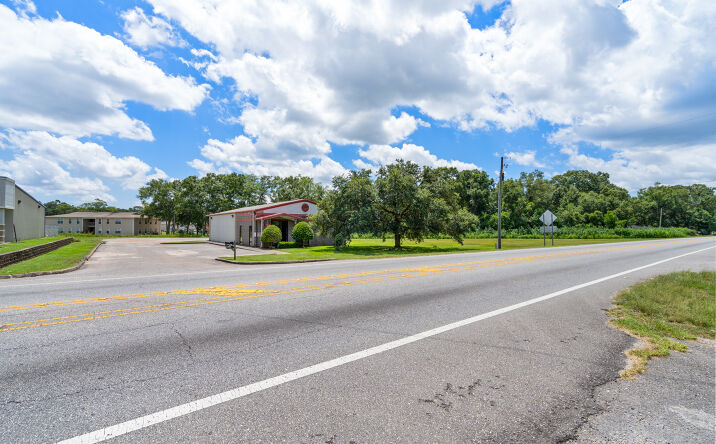 Lease Commercial Real Estate and Property in Theodore, AL | Crexi.com