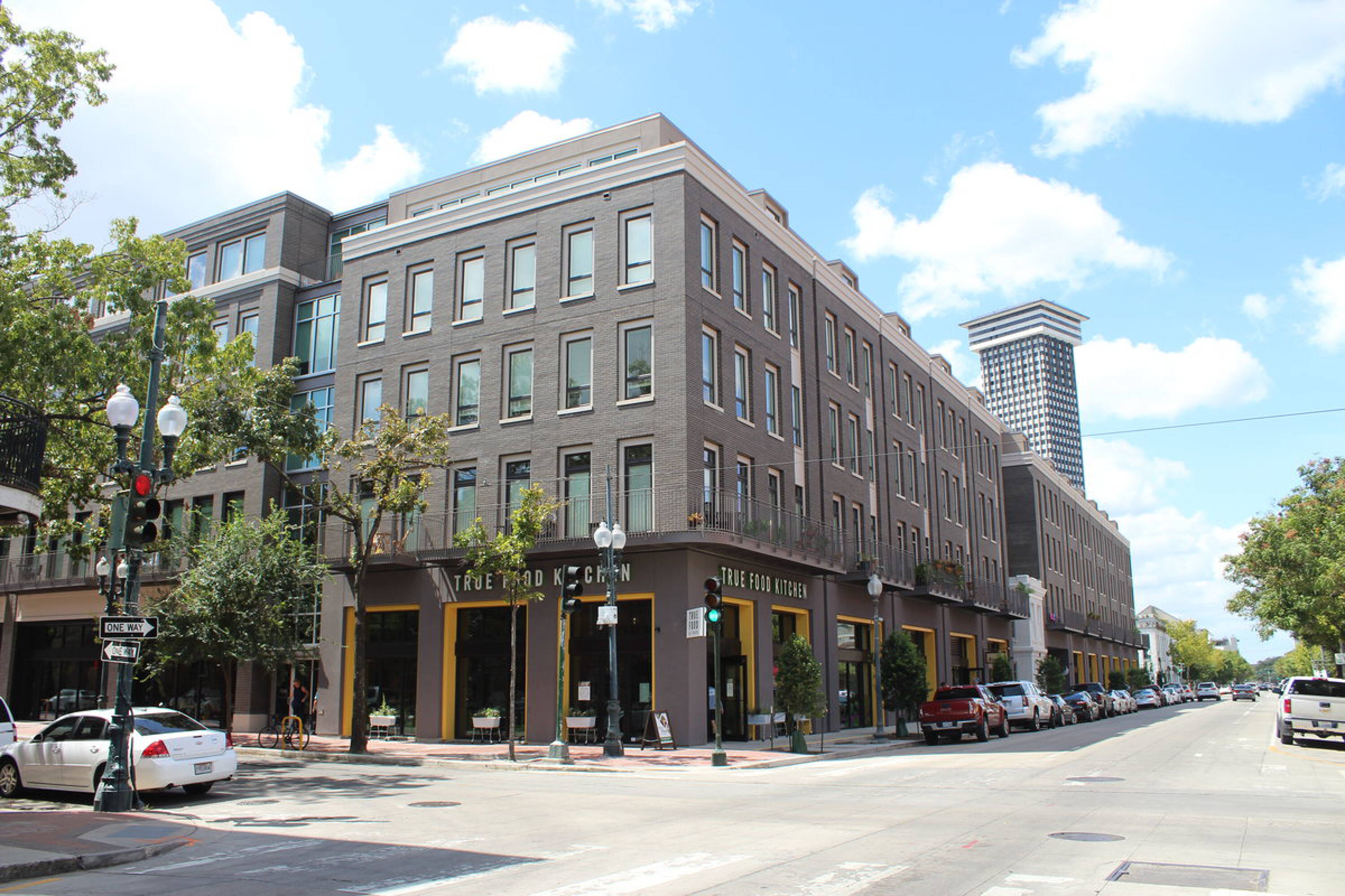 730 Julia St, New Orleans, LA 70130 | Crexi.com