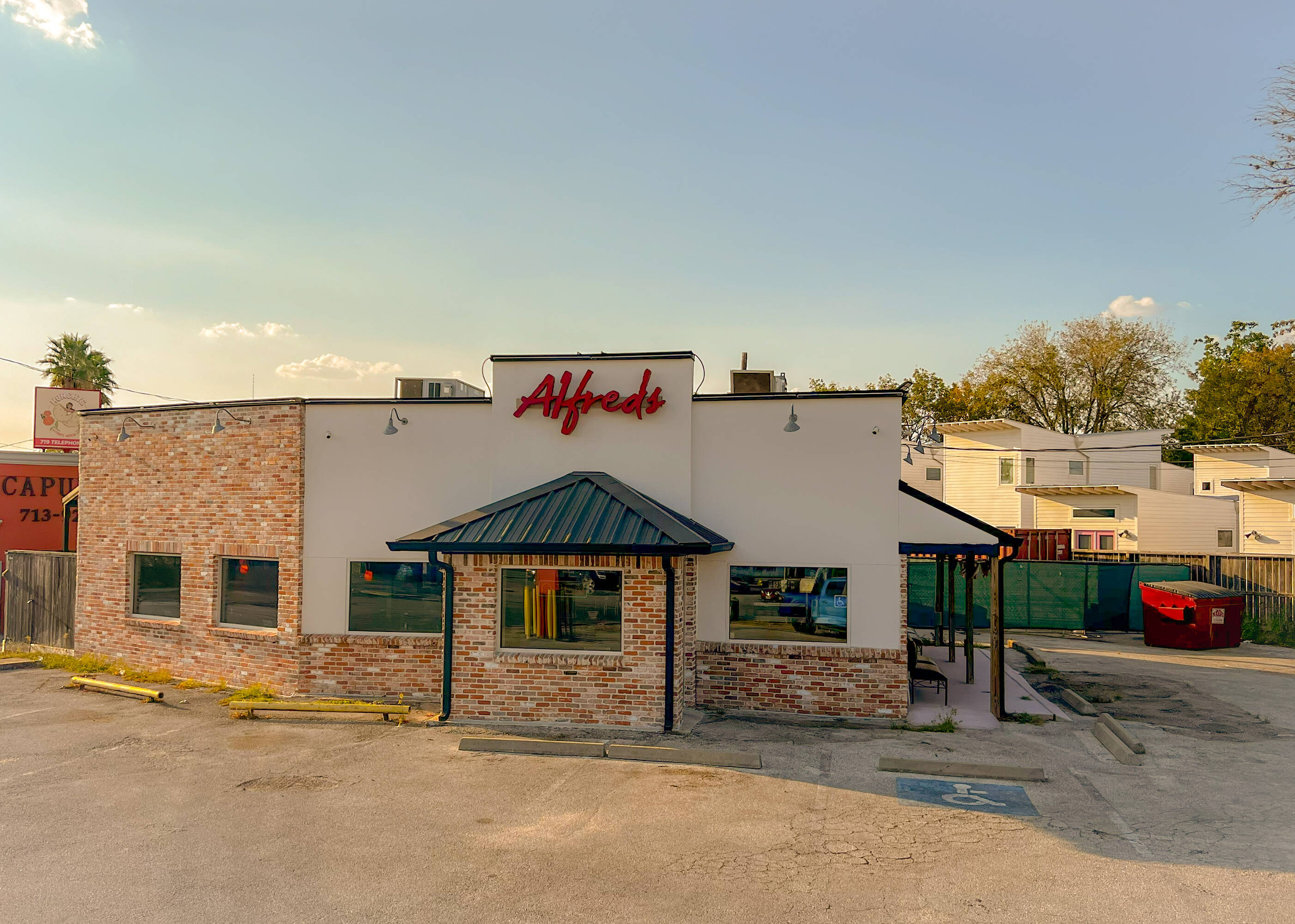 723 Telephone Rd, Houston, TX 77023 | Crexi.com