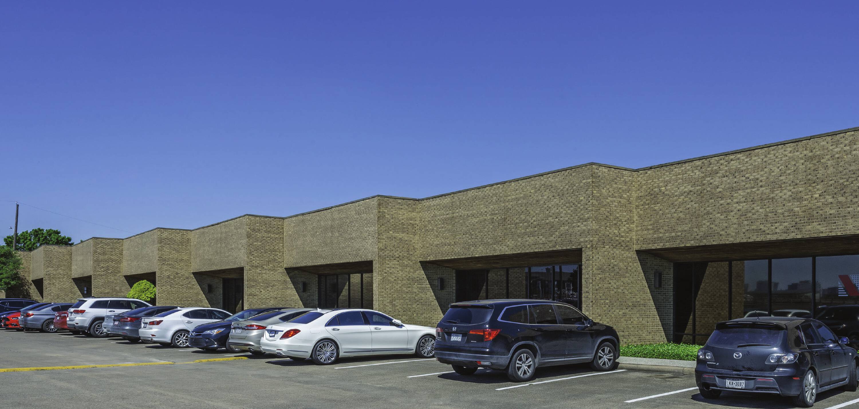 7505-7563 South Fwy, Houston, TX 77021 | Crexi.com