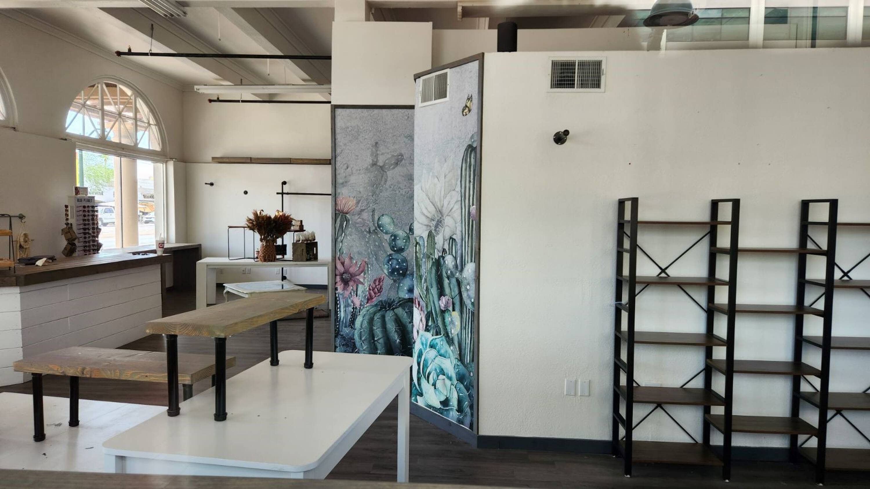 104 W Main St, Mesa, AZ 85201 | Crexi.com