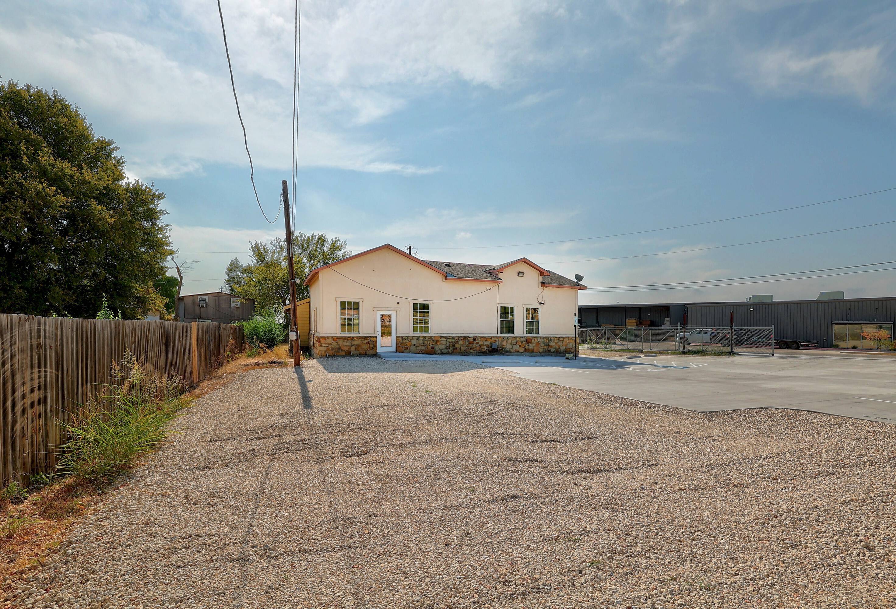 101 SUFFIELD DR Buda TX 78610-5901 APN: 31899 | Crexi.com