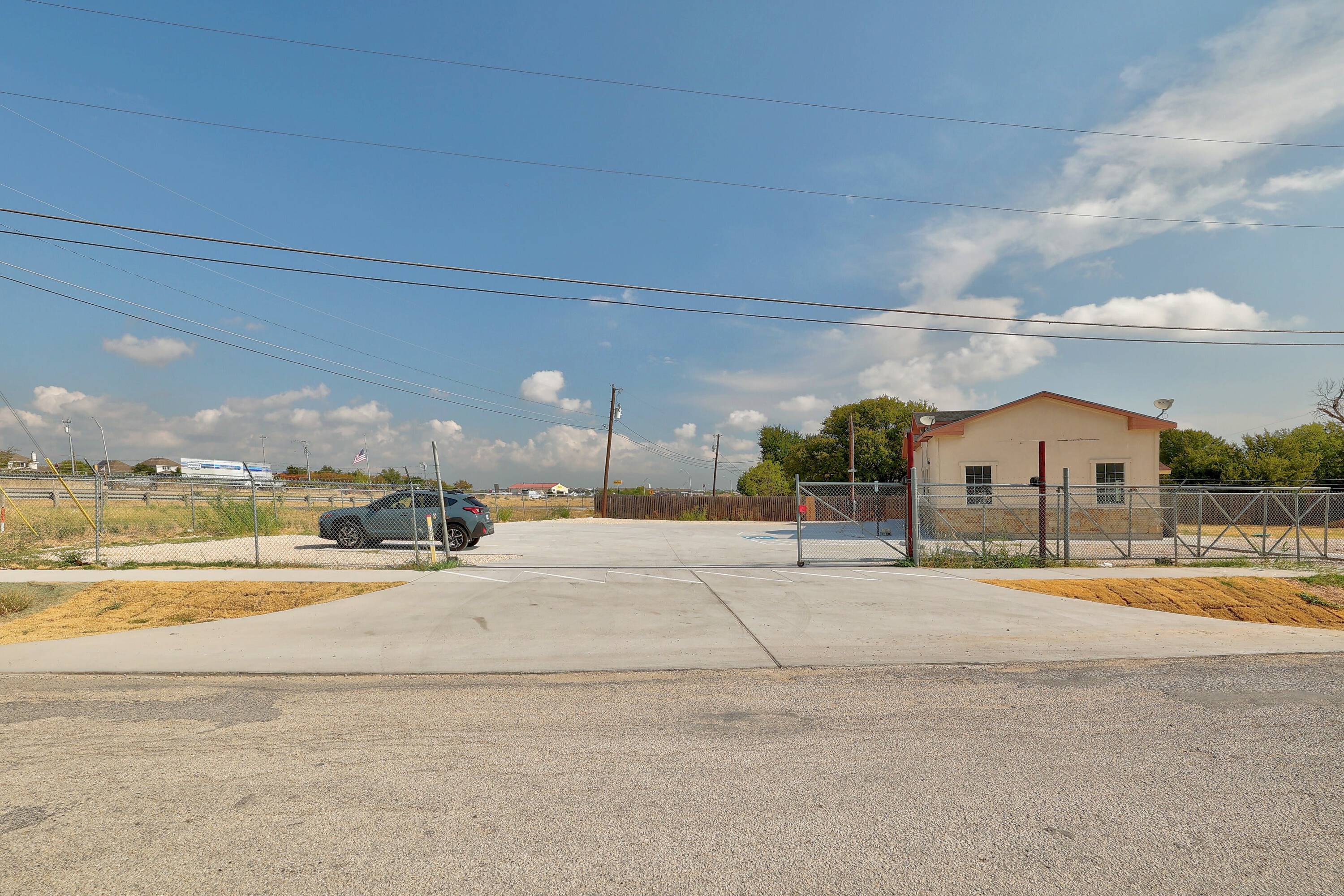 101 SUFFIELD DR Buda TX 78610-5901 APN: 31899 | Crexi.com