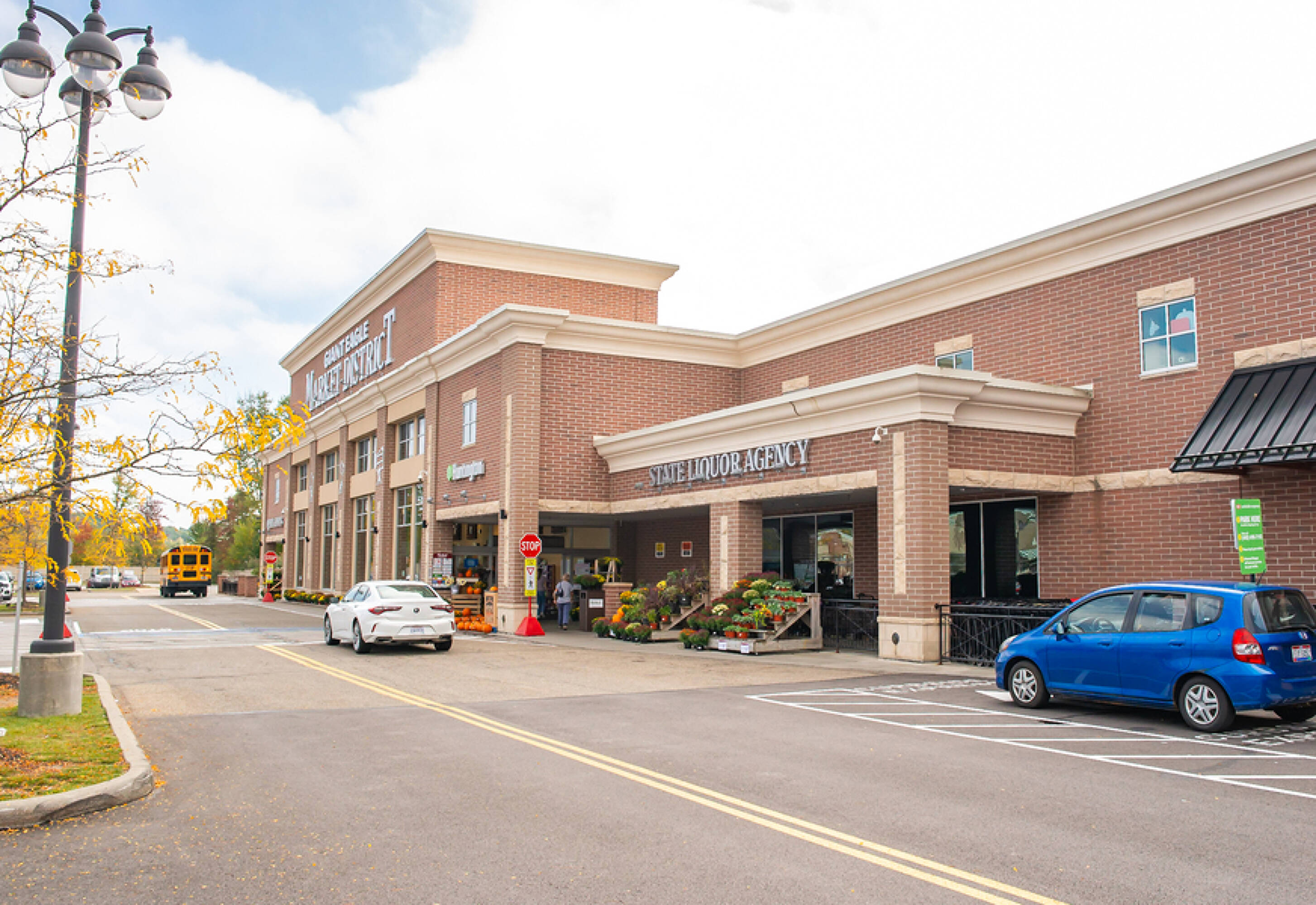 34310 Aurora Rd, Solon, OH 44139 | Crexi.com