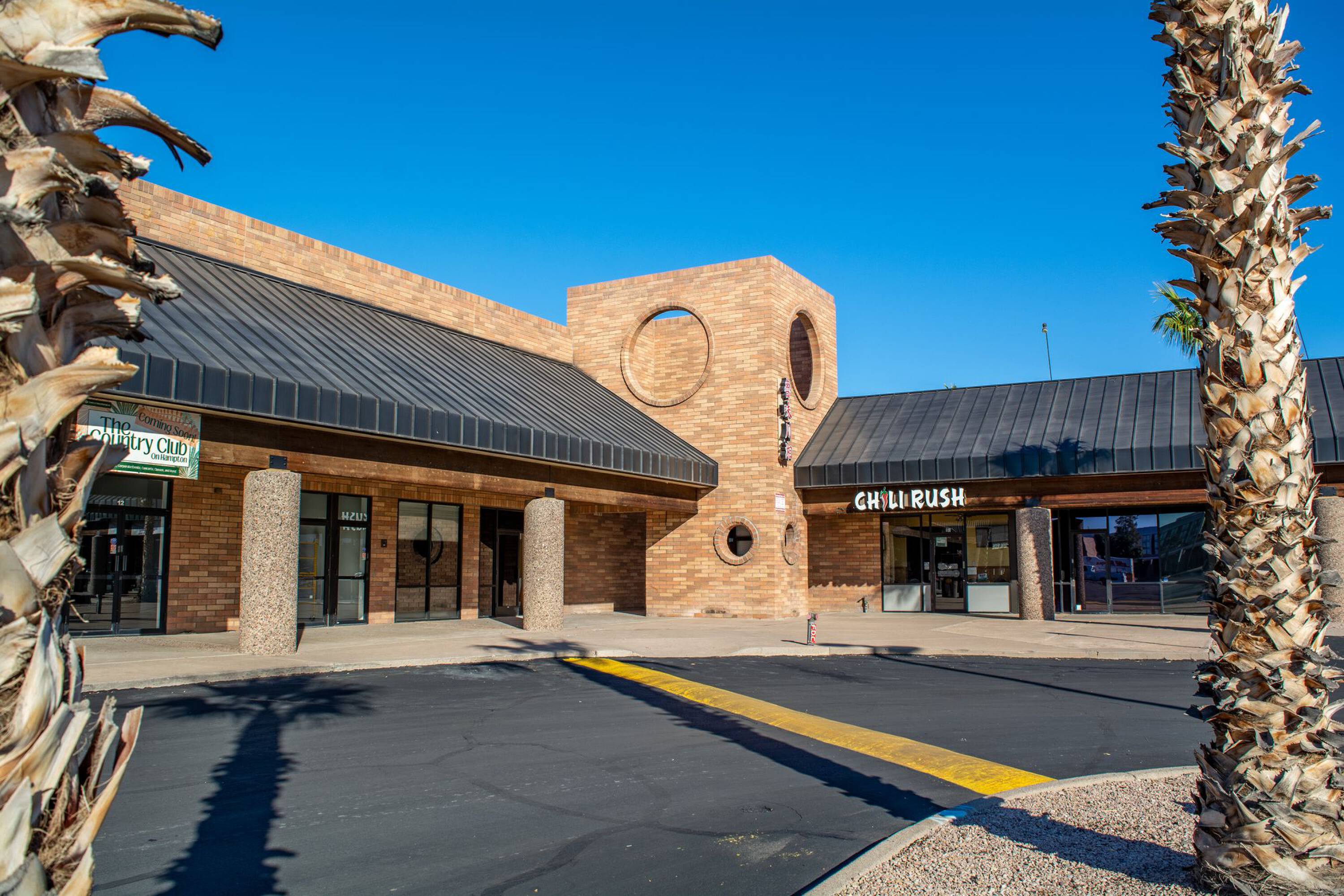 1440 S Country Club Dr, Mesa, AZ 85210 | Crexi.com