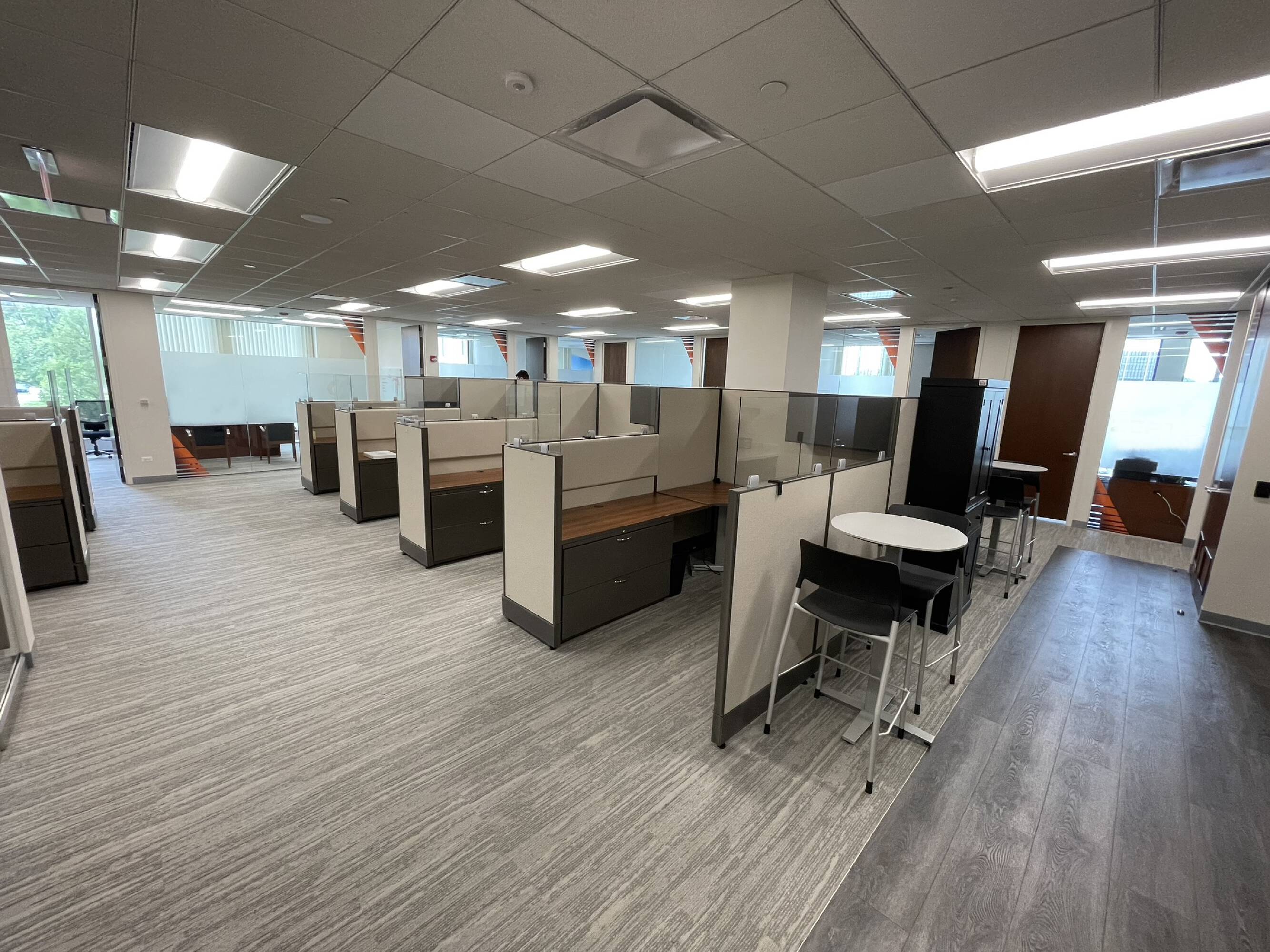 2015 Spring Rd, Oak Brook, IL 60523 | Crexi.com