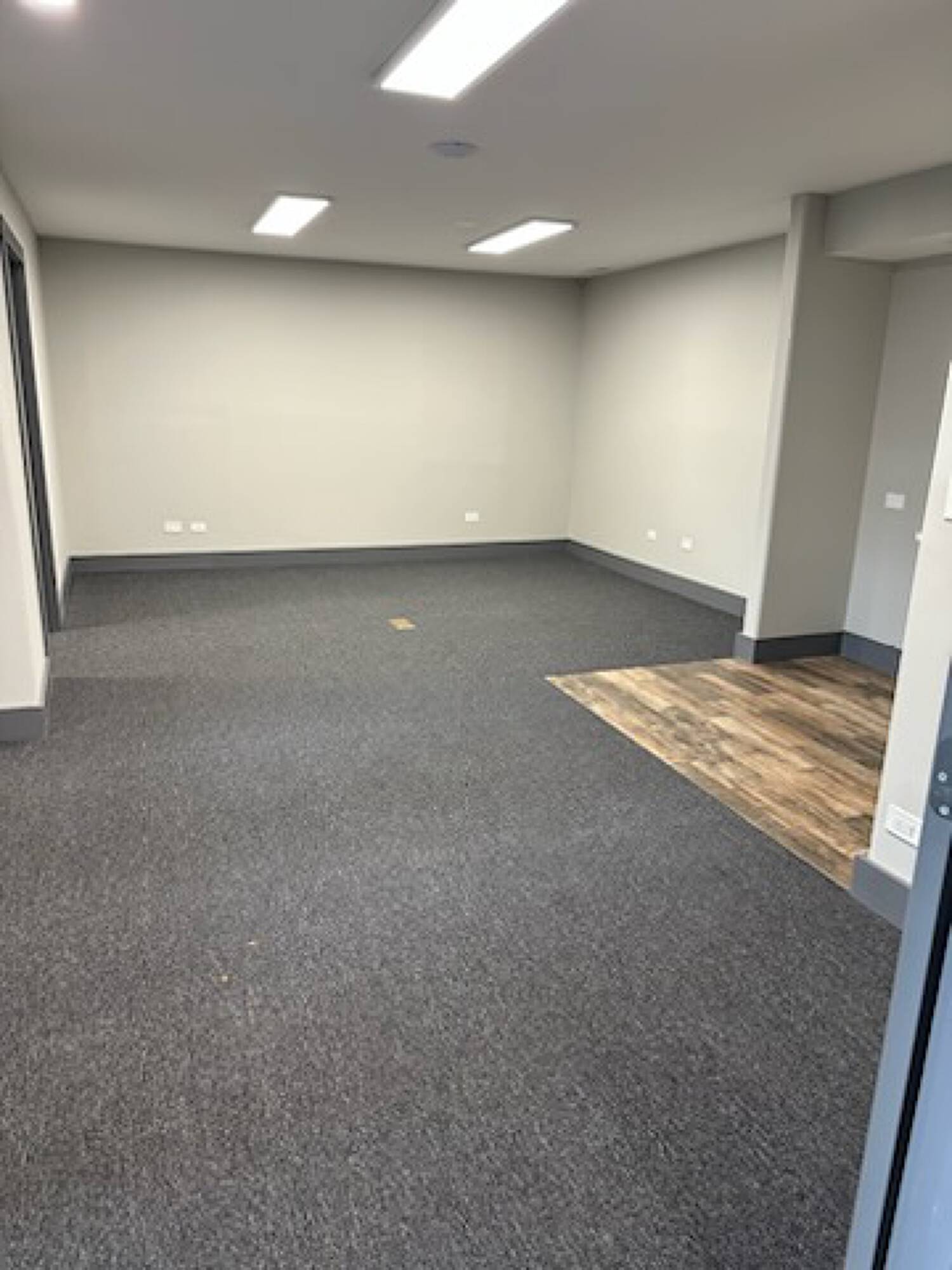 15790 New Ave, Lemont, IL 60439 | Crexi.com