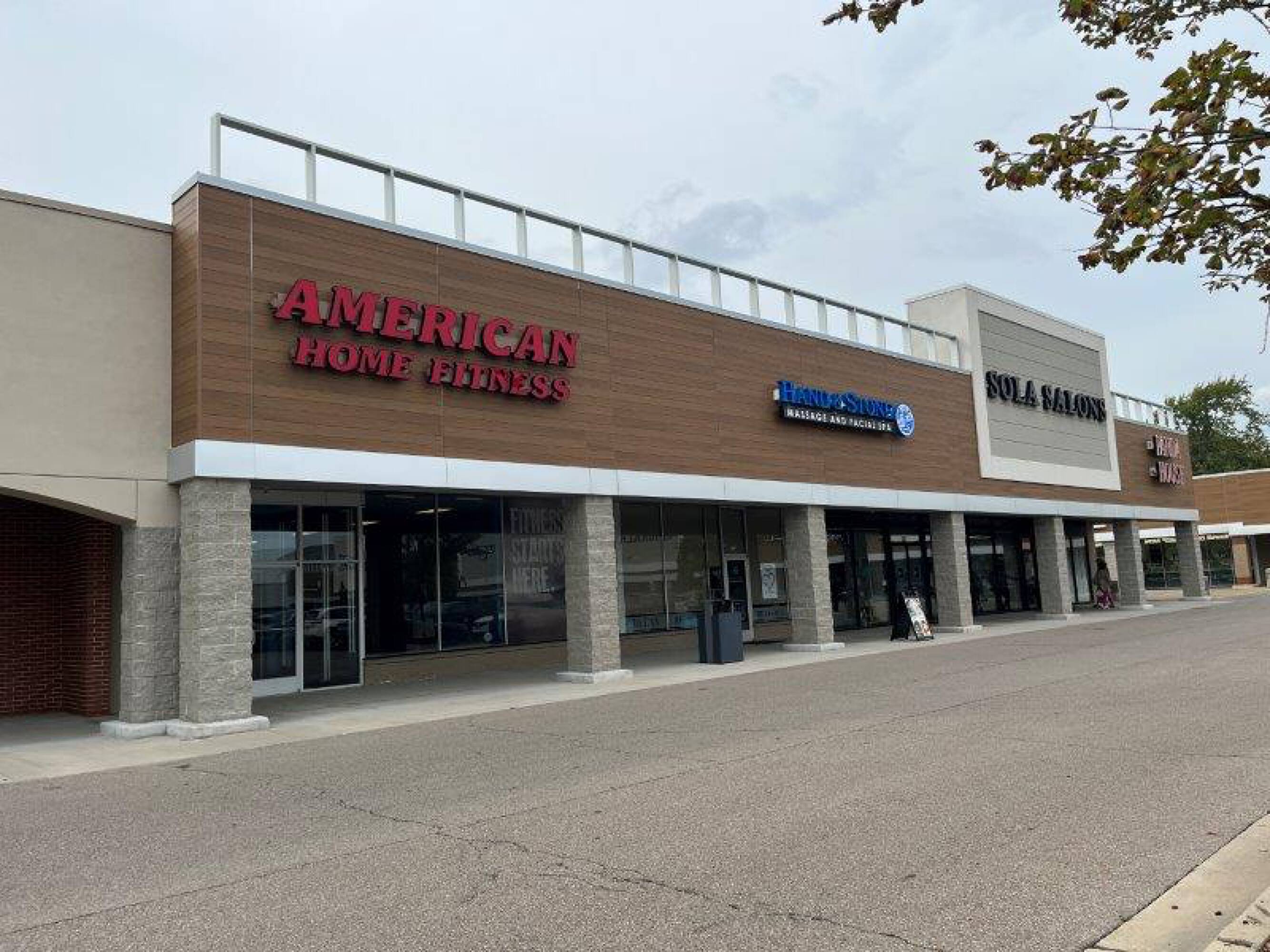 217 N MAPLE RD Ann Arbor MI 48103-2823 APN: 09-08-25-102-016 | Crexi.com