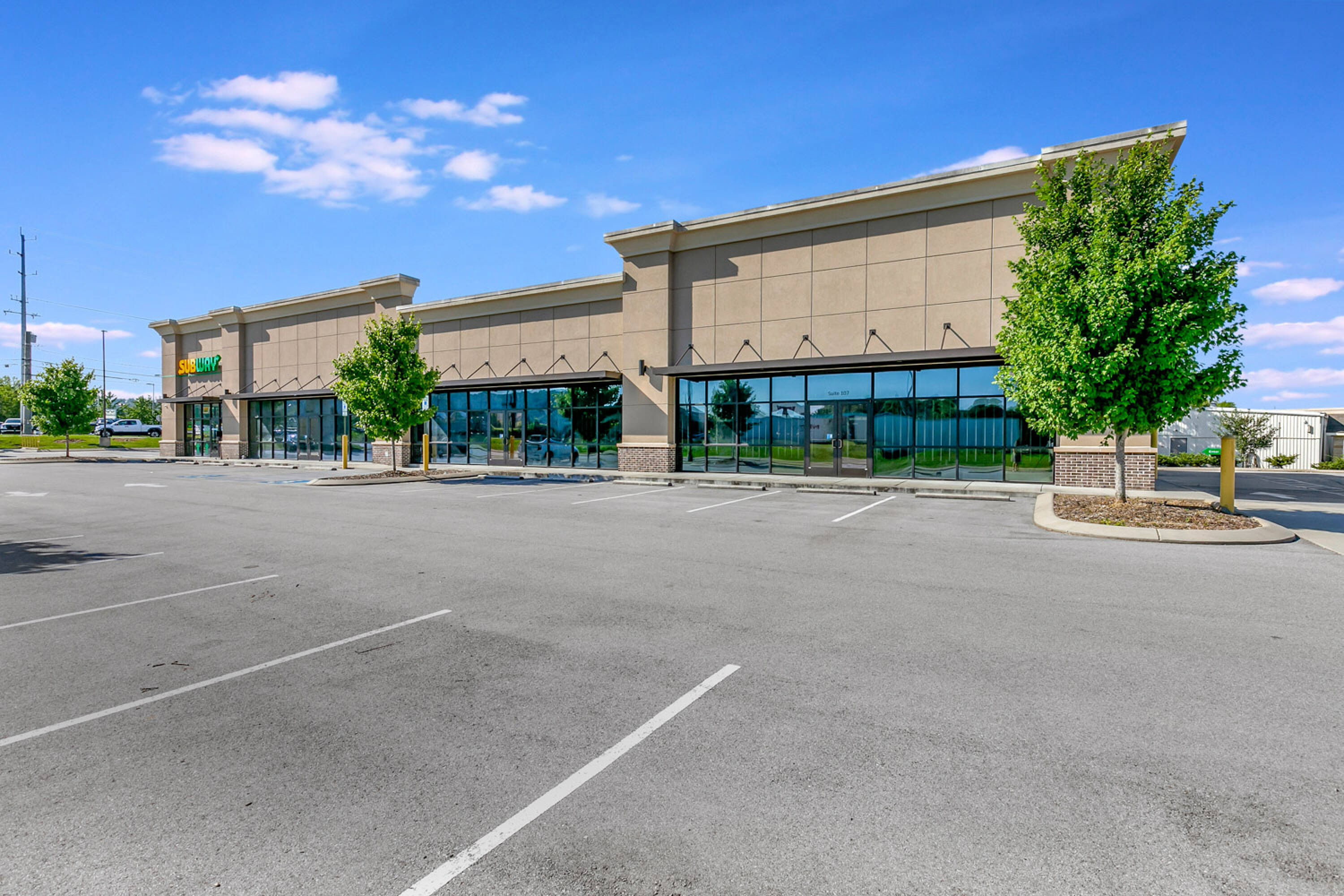 7635 LEE HWY Chattanooga TN 37421-1659 APN: 139G D 005 | Crexi.com