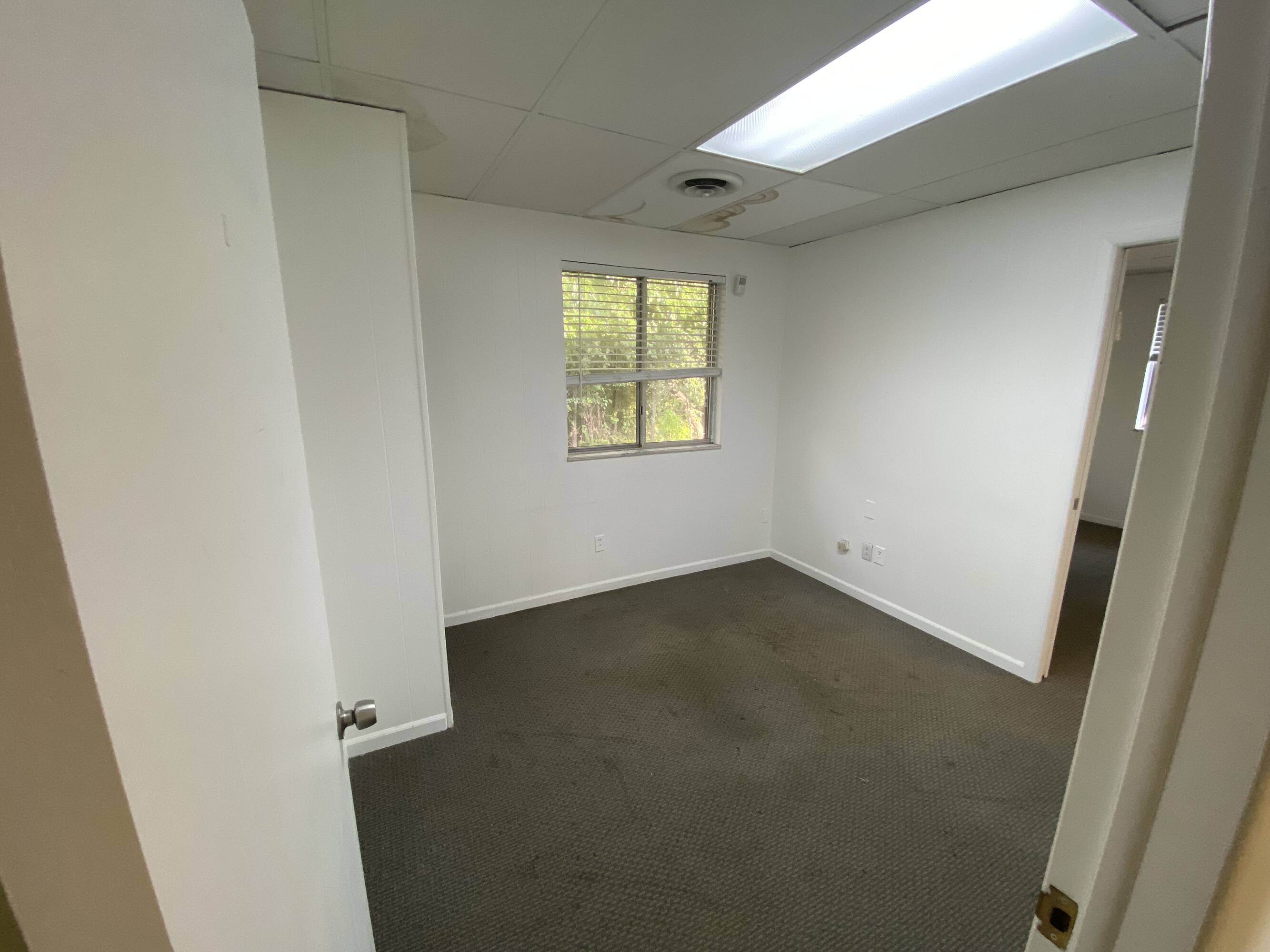 26440 Southfield Rd, Lathrup Village, MI 48076 | Crexi.com