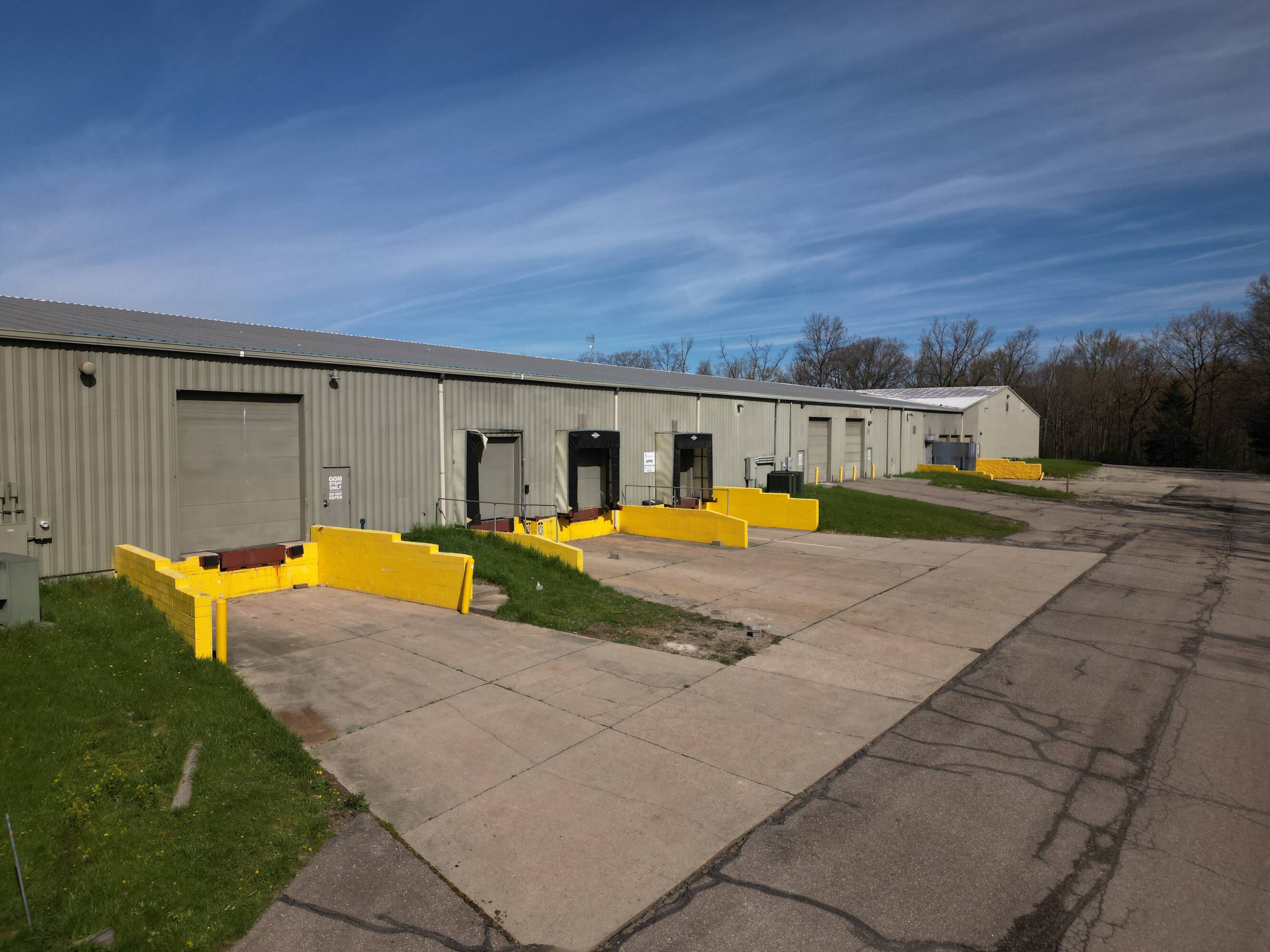 10505 Plaza Dr, Whitmore Lake, MI 48189 | Crexi.com