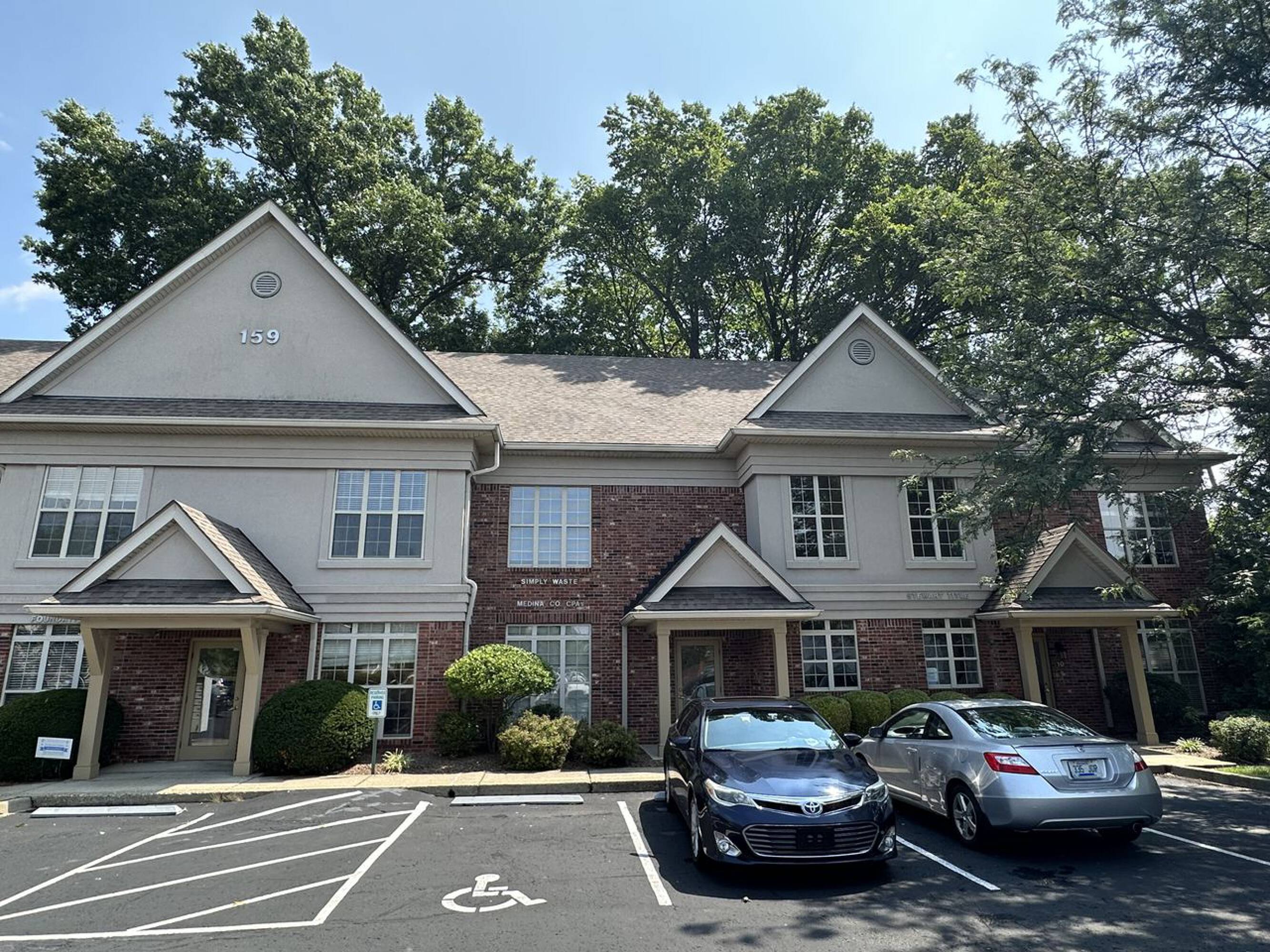 157 St Matthews Ave, Louisville, KY 40207 | Crexi.com