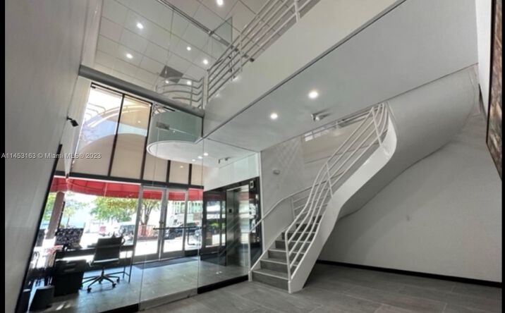 3121 Commodore Plz # 100, Miami, FL 33133 | Crexi.com
