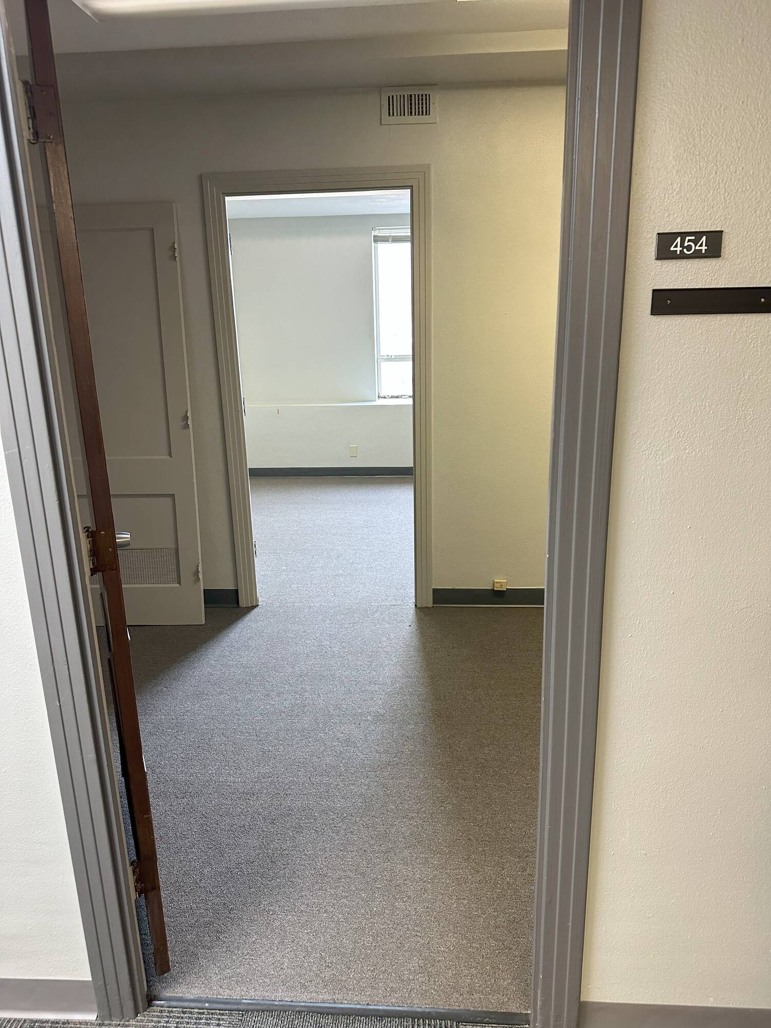 121 S Broadway Ave, Tyler, TX 75702 | Crexi.com