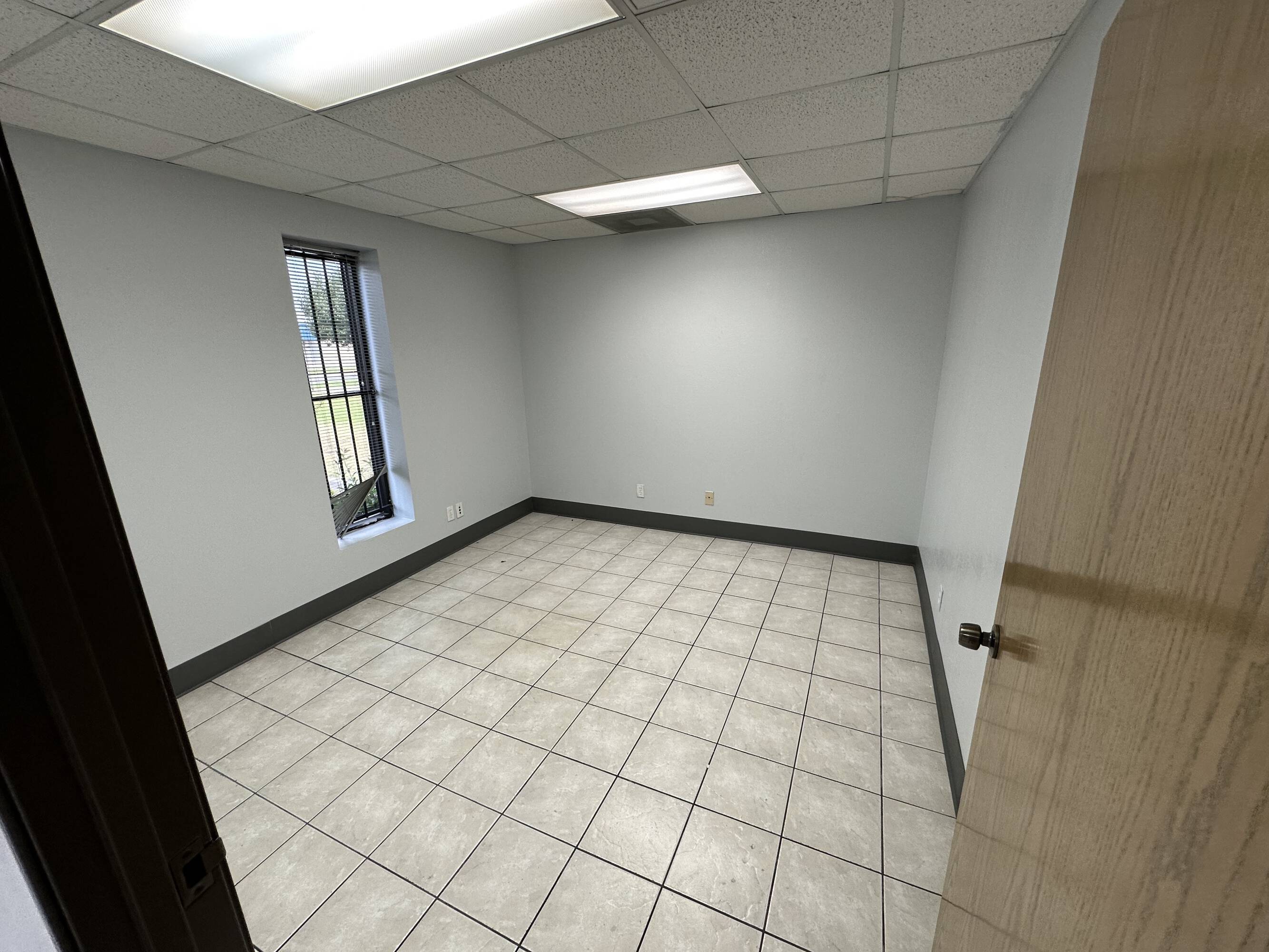 2413 S Purdue Ave, Oklahoma City, OK 73128 | Crexi.com