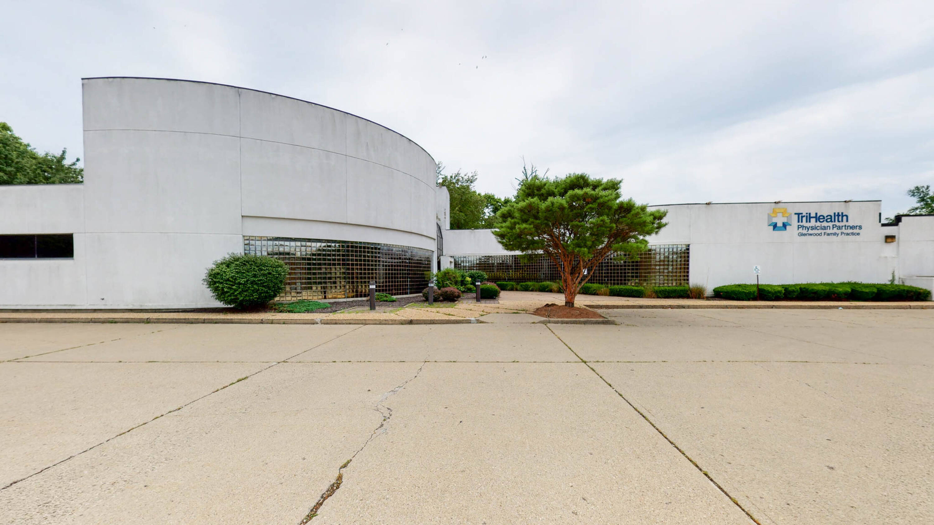 10196 Springfield Pike, Cincinnati, OH 45215 | Crexi.com