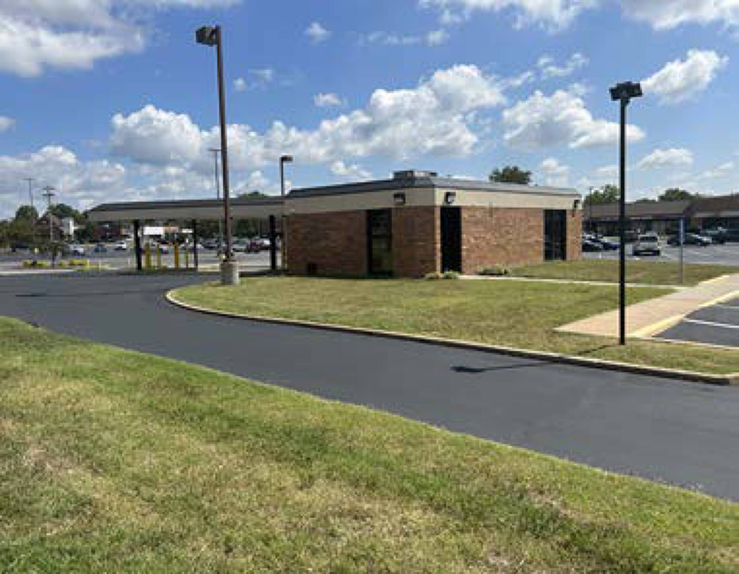 1120 Shackelford Rd, Florissant, MO 63031 | Crexi.com