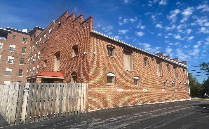 219 S Spring St, Martinsburg, WV 25401 | Crexi.com