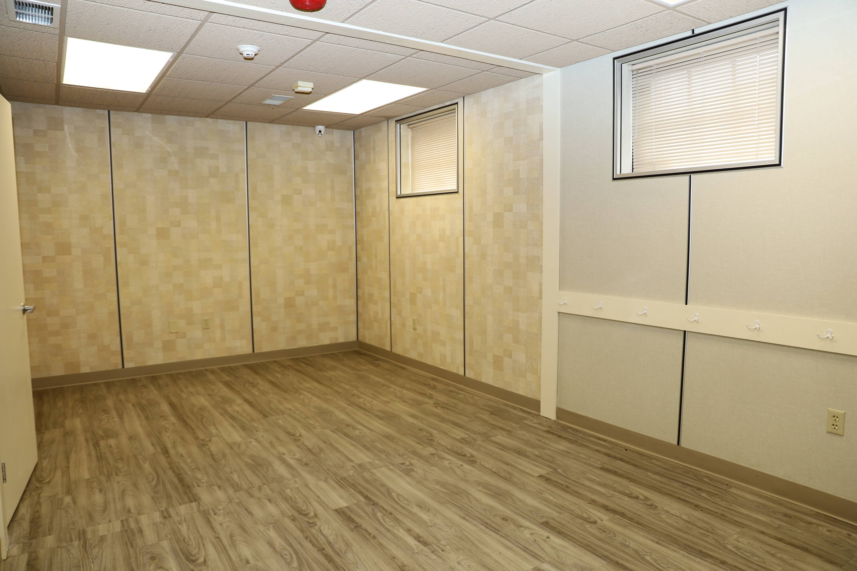 219 S Spring St, Martinsburg, WV 25401 | Crexi.com