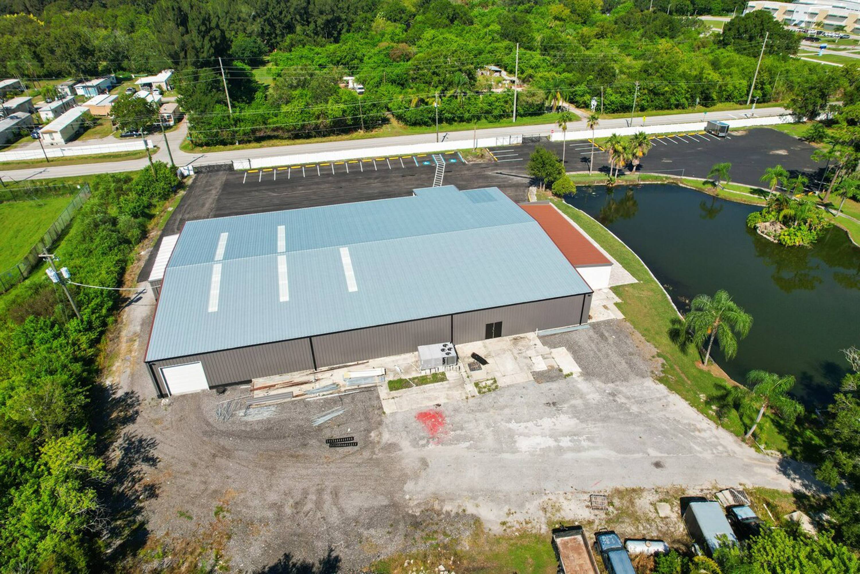 126 21st St SE, Ruskin, FL 33570 | Crexi.com