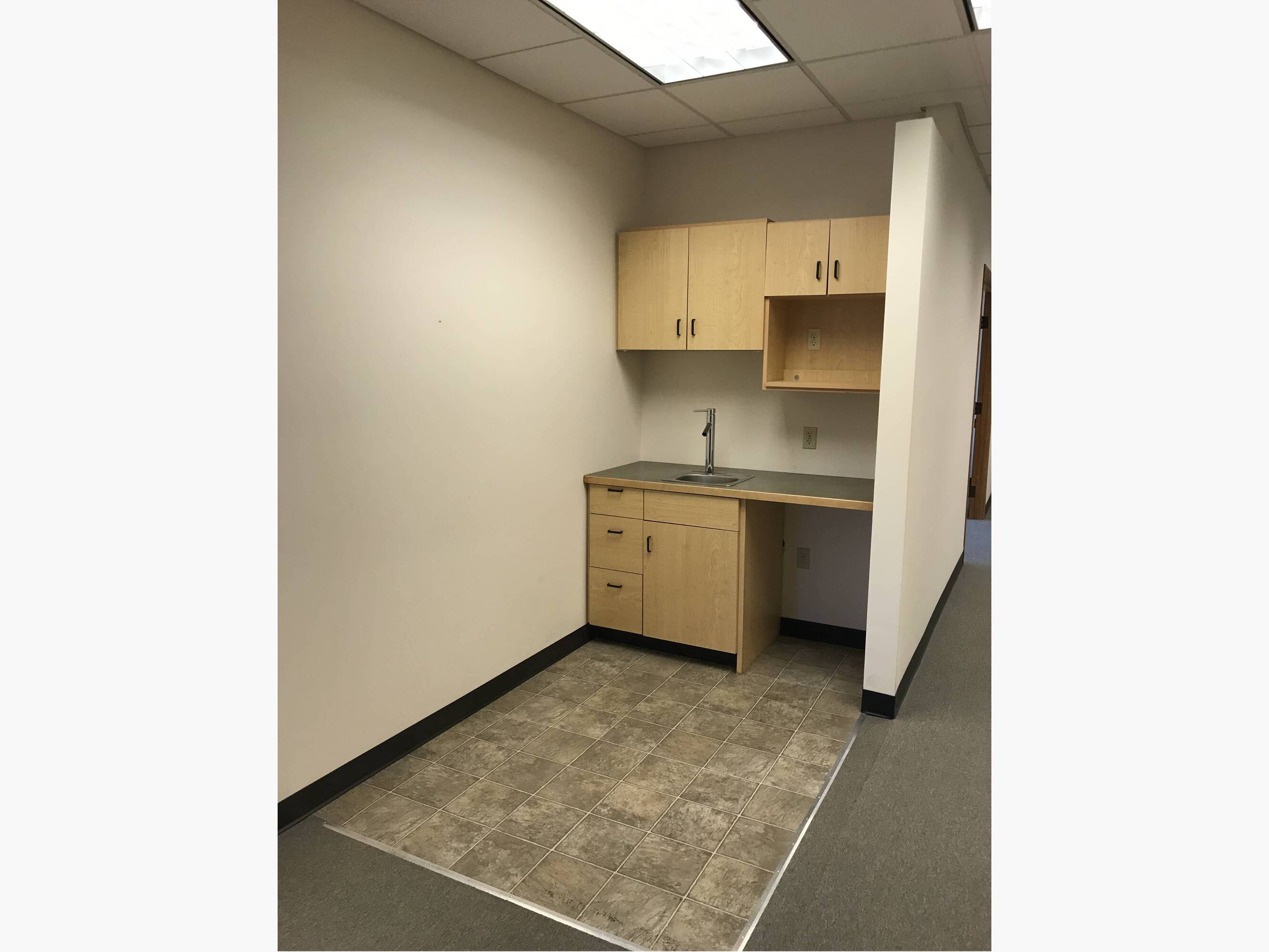 610 Valley Mall Pkwy, East Wenatchee, WA 98802 | Crexi.com