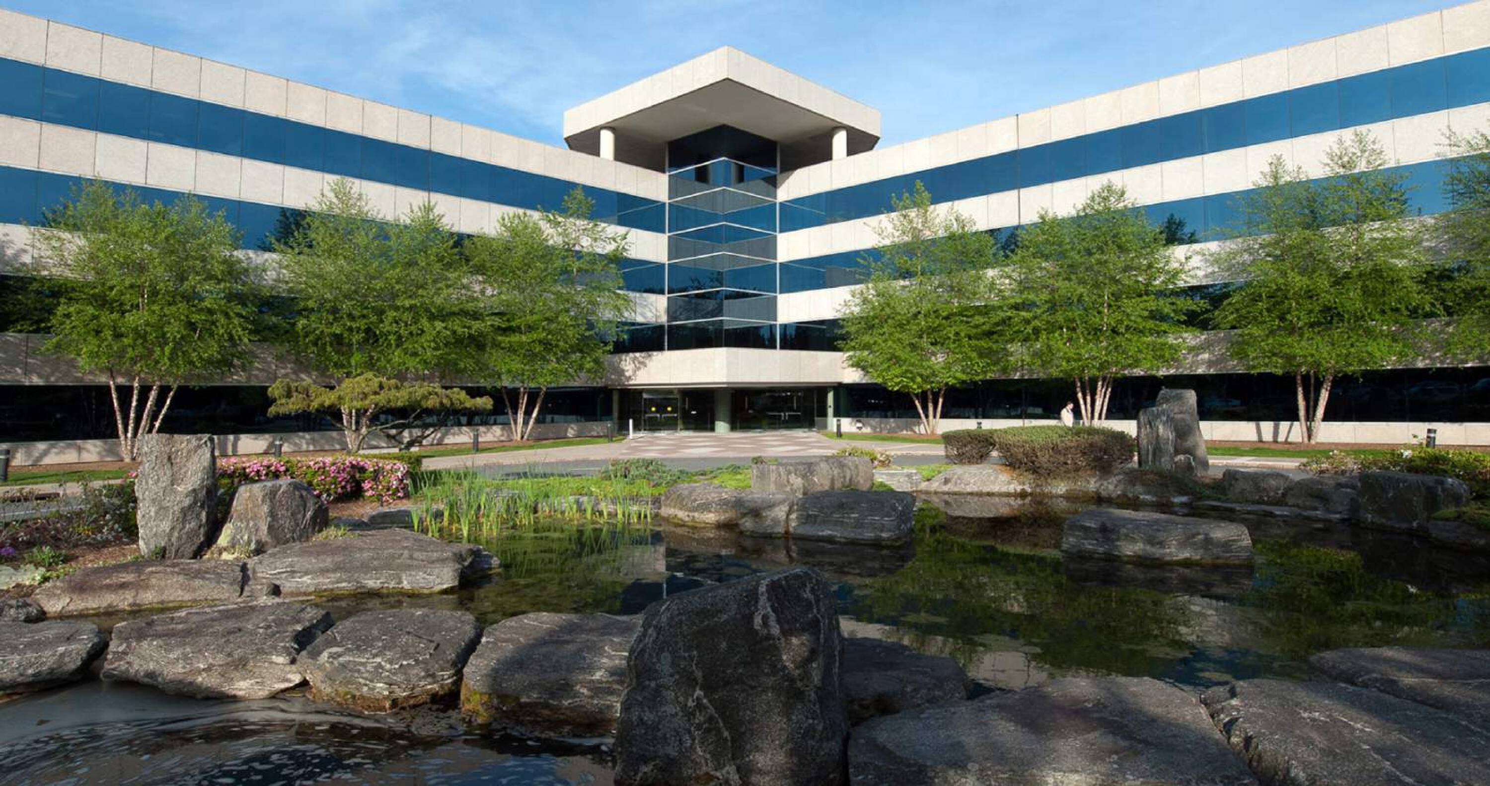 500 Summit Lake Drive, Valhalla, NY 10595 | Crexi.com