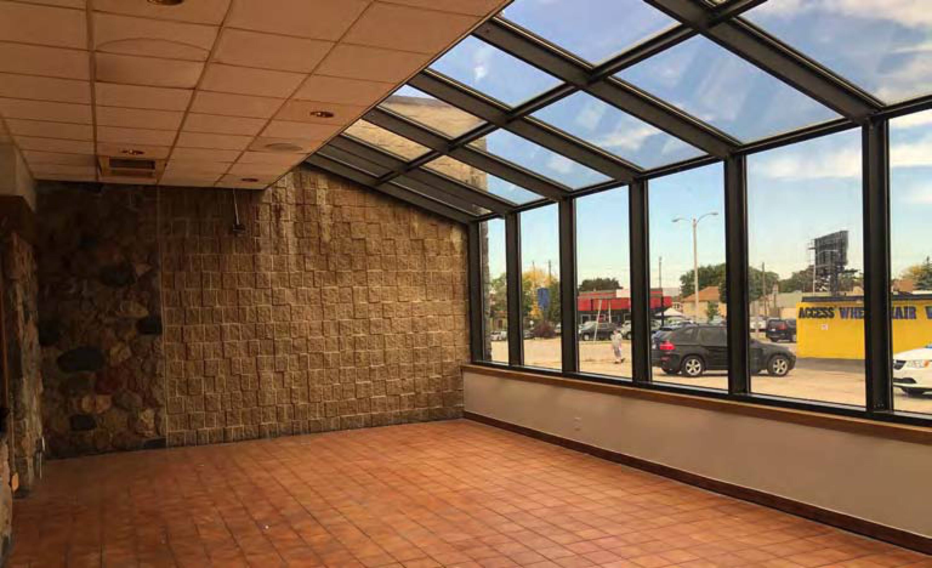 4515 W FOREST HOME AVE Milwaukee WI 53219-4837 APN: 5312002000 | Crexi.com