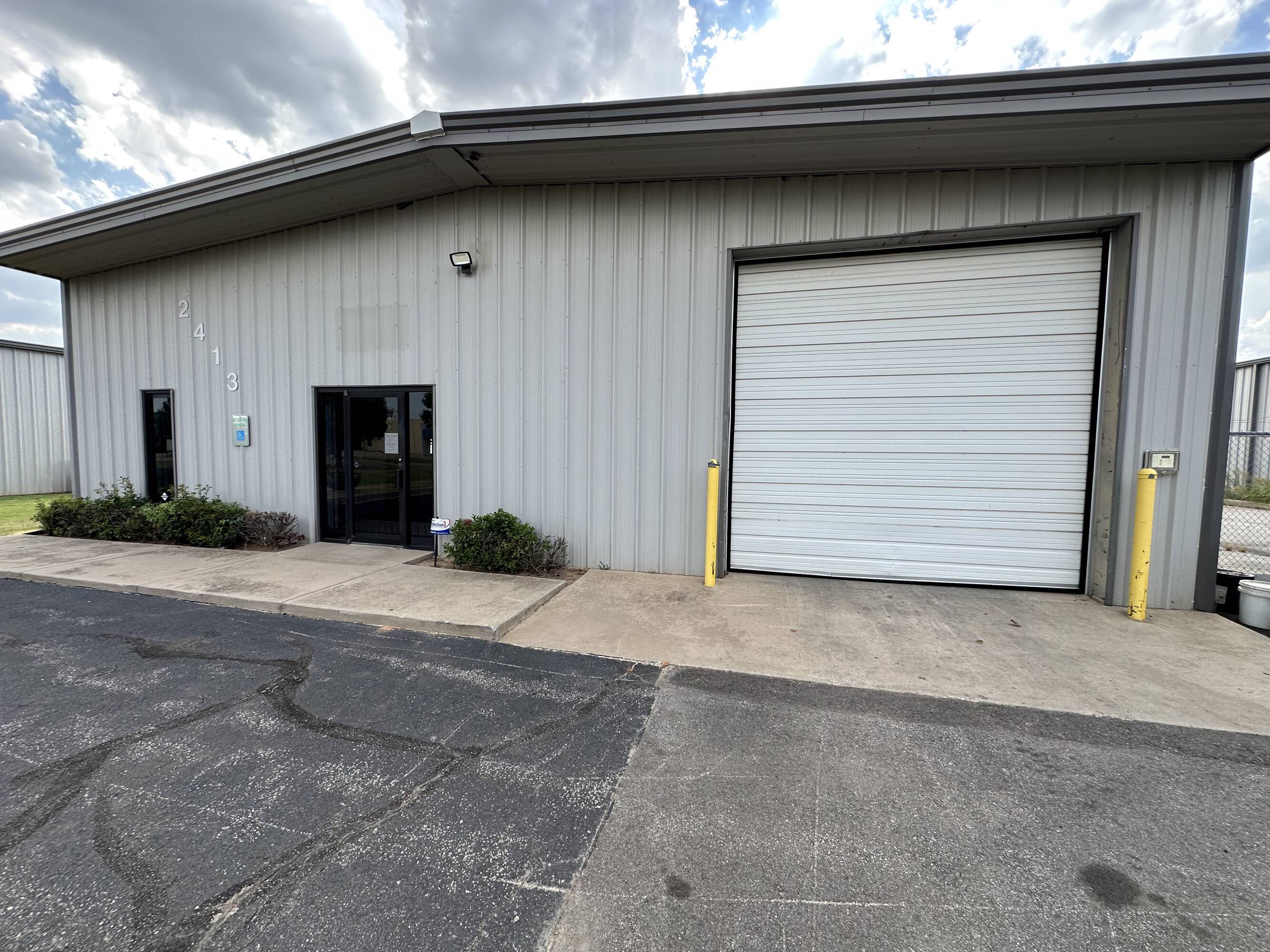 2413 S Purdue Ave, Oklahoma City, OK 73128 | Crexi.com